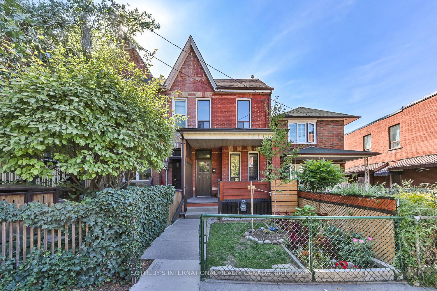 278 Clinton Street, Toronto, ON M6G 2Y6