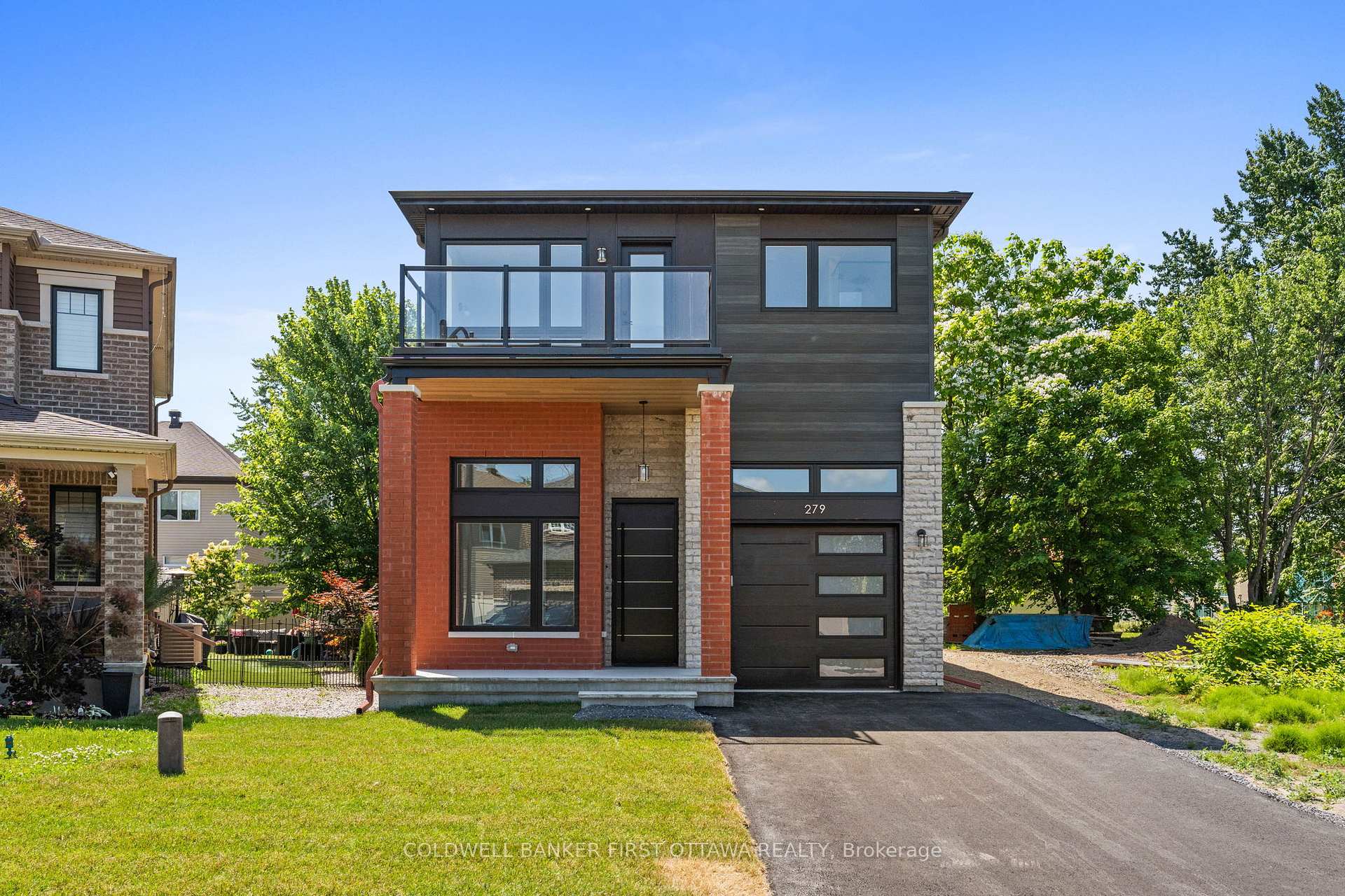 279 Enclave Walk, Orleans - Convent Glen and Area, ON K1W 0J5
