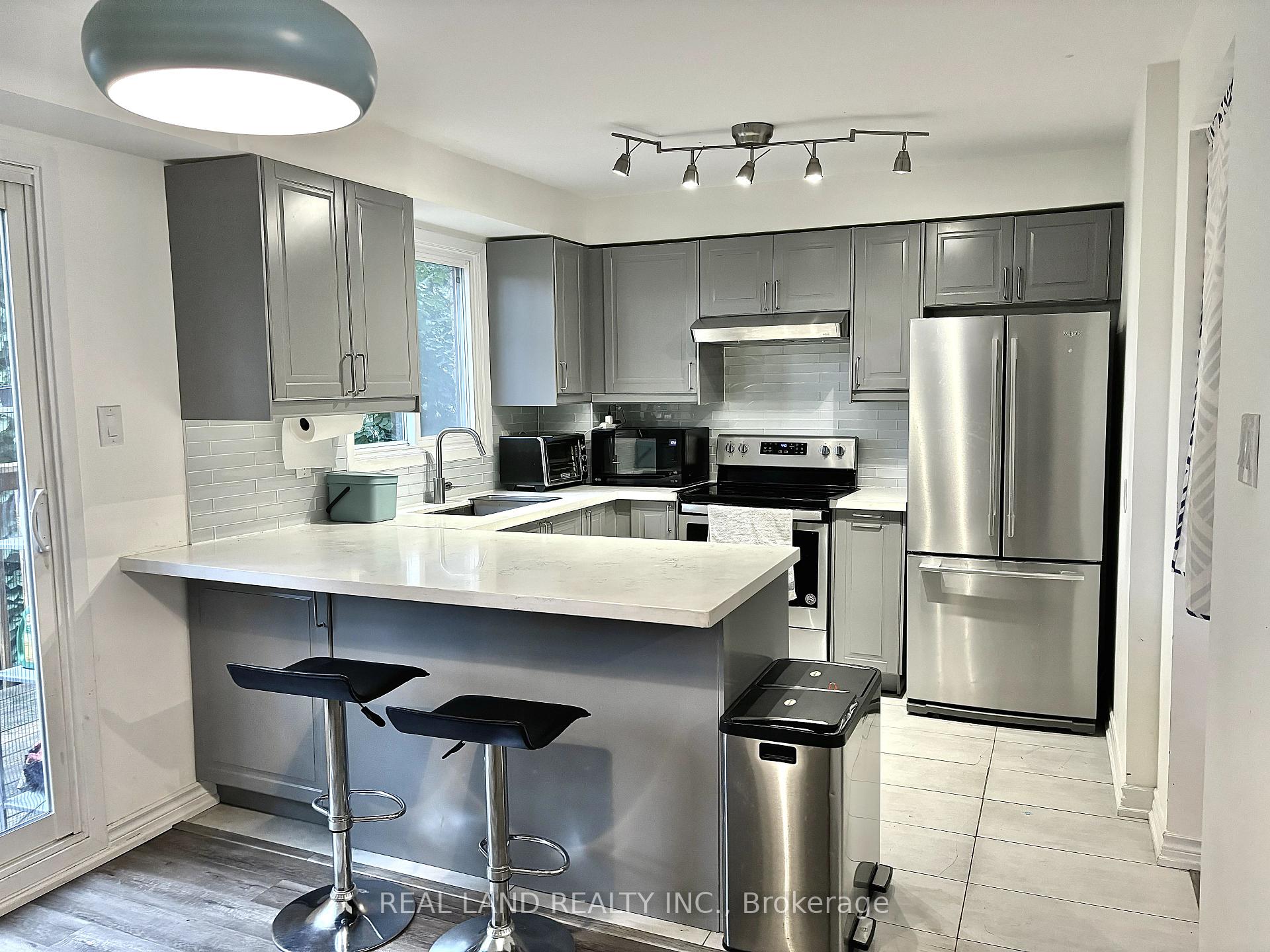 #28 - 2359 birchmount Road, Toronto, ON M1T 3S7
