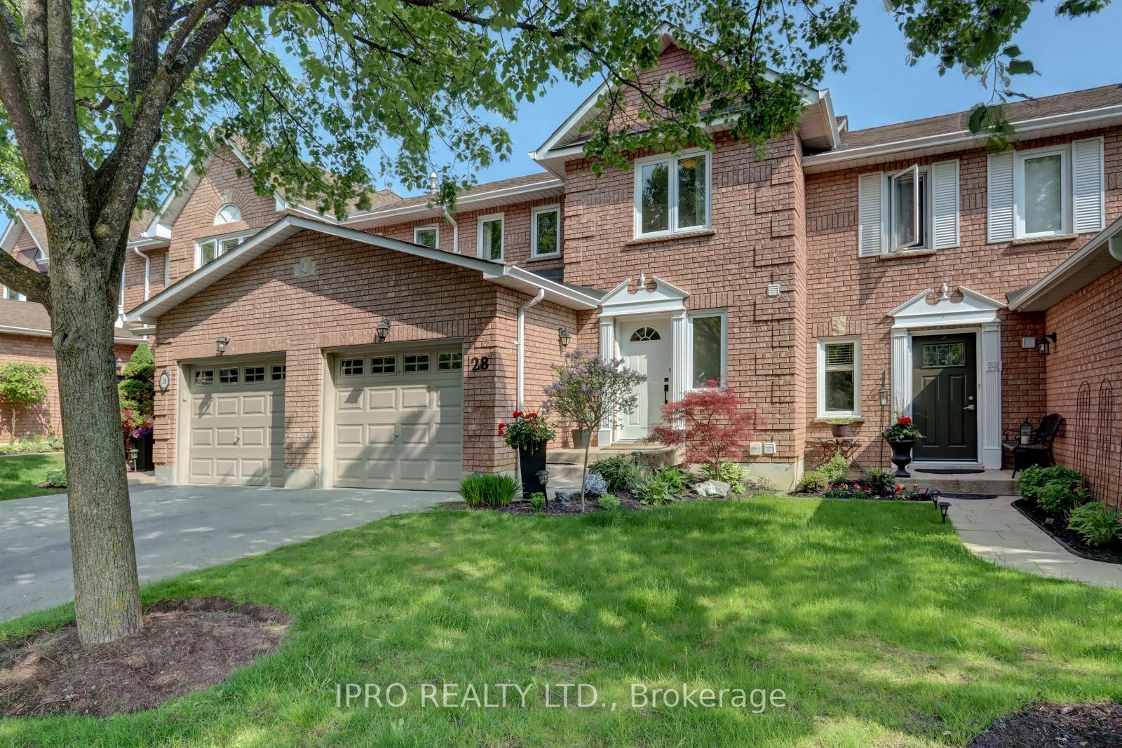 28 - 7 Davidson Boulevard, Hamilton, ON L9H 6Y7