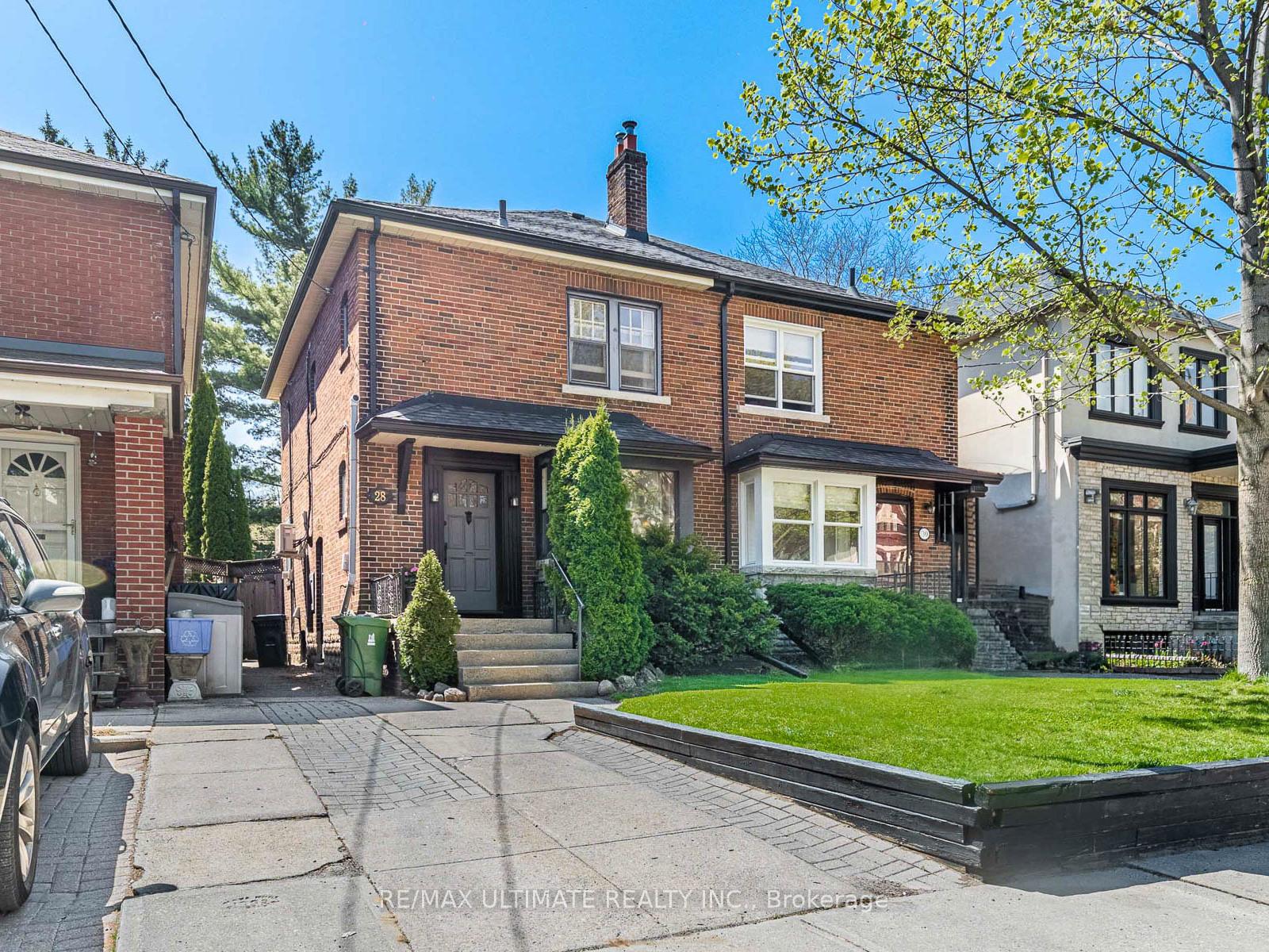 28 Banff Road, Toronto, ON M4S 2V5