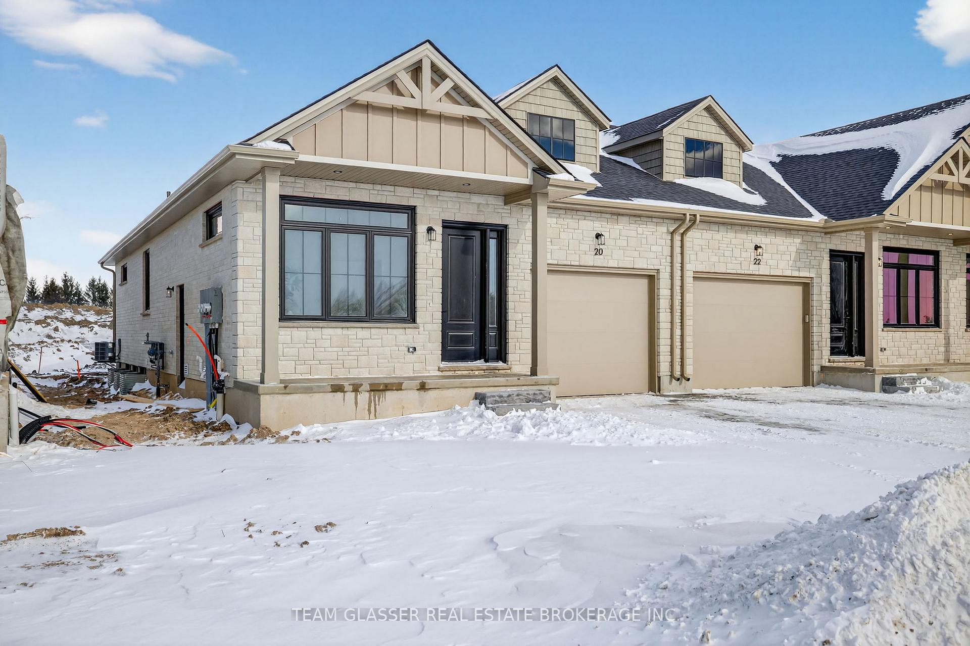 Unit 28 - 28 Dearing Drive, South Huron, ON N0M 1T0