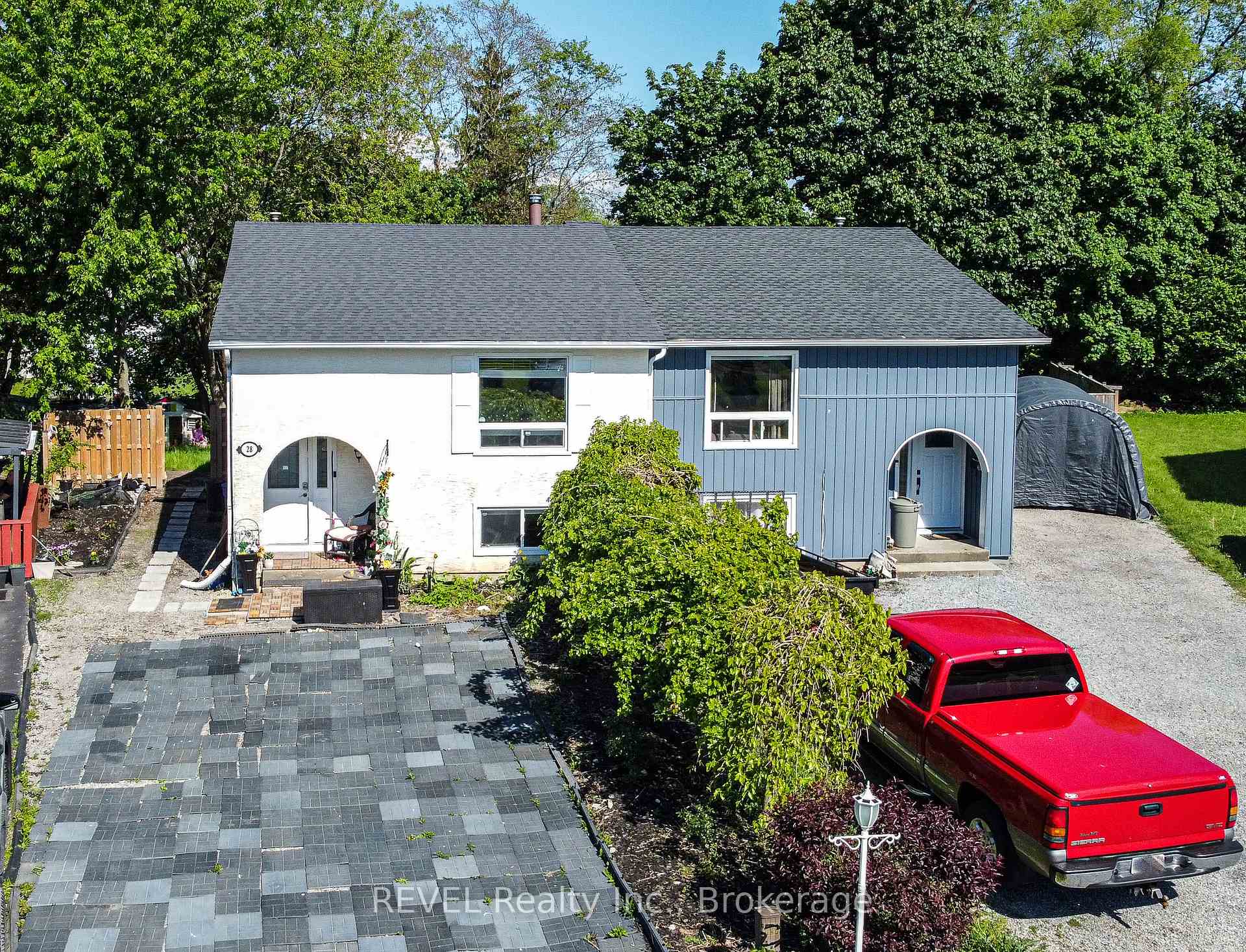 28 Dodds Court, Fort Erie, ON L2A 5Z2