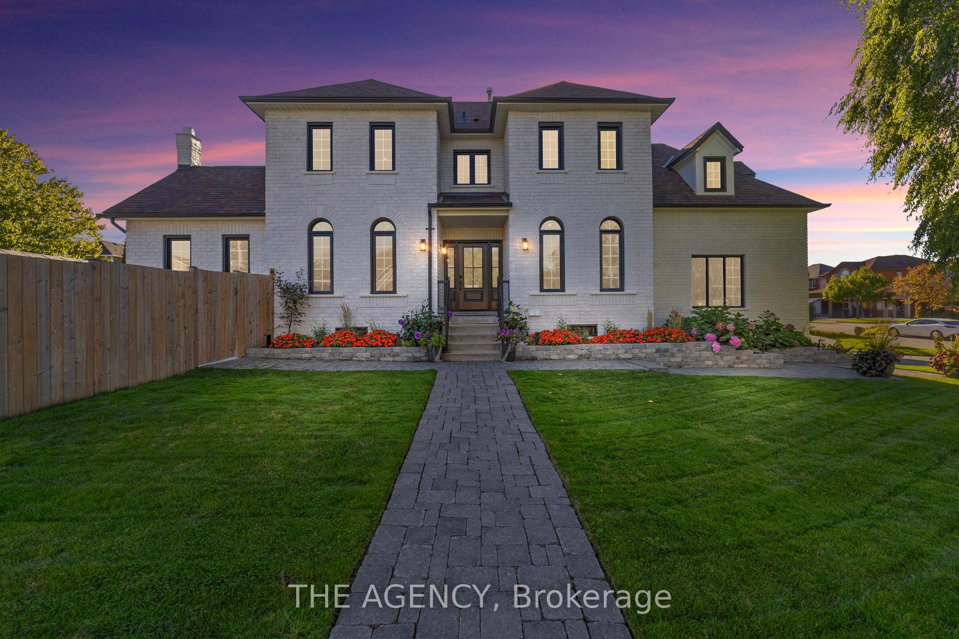 28 Fenwick Place, Hamilton, ON L8B 0P5