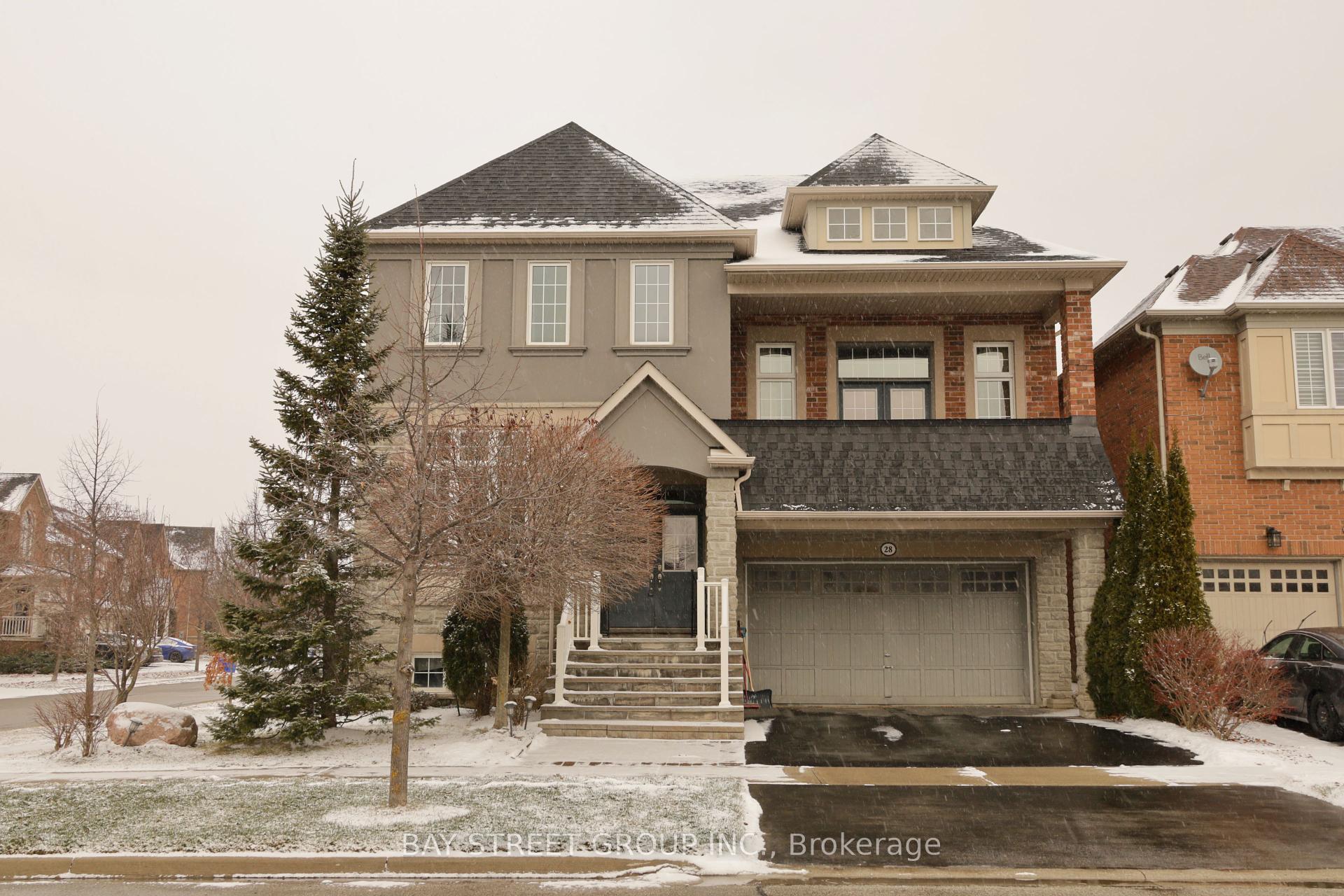 28 Hearthside Avenue, Richmond Hill, ON L4E 5E7