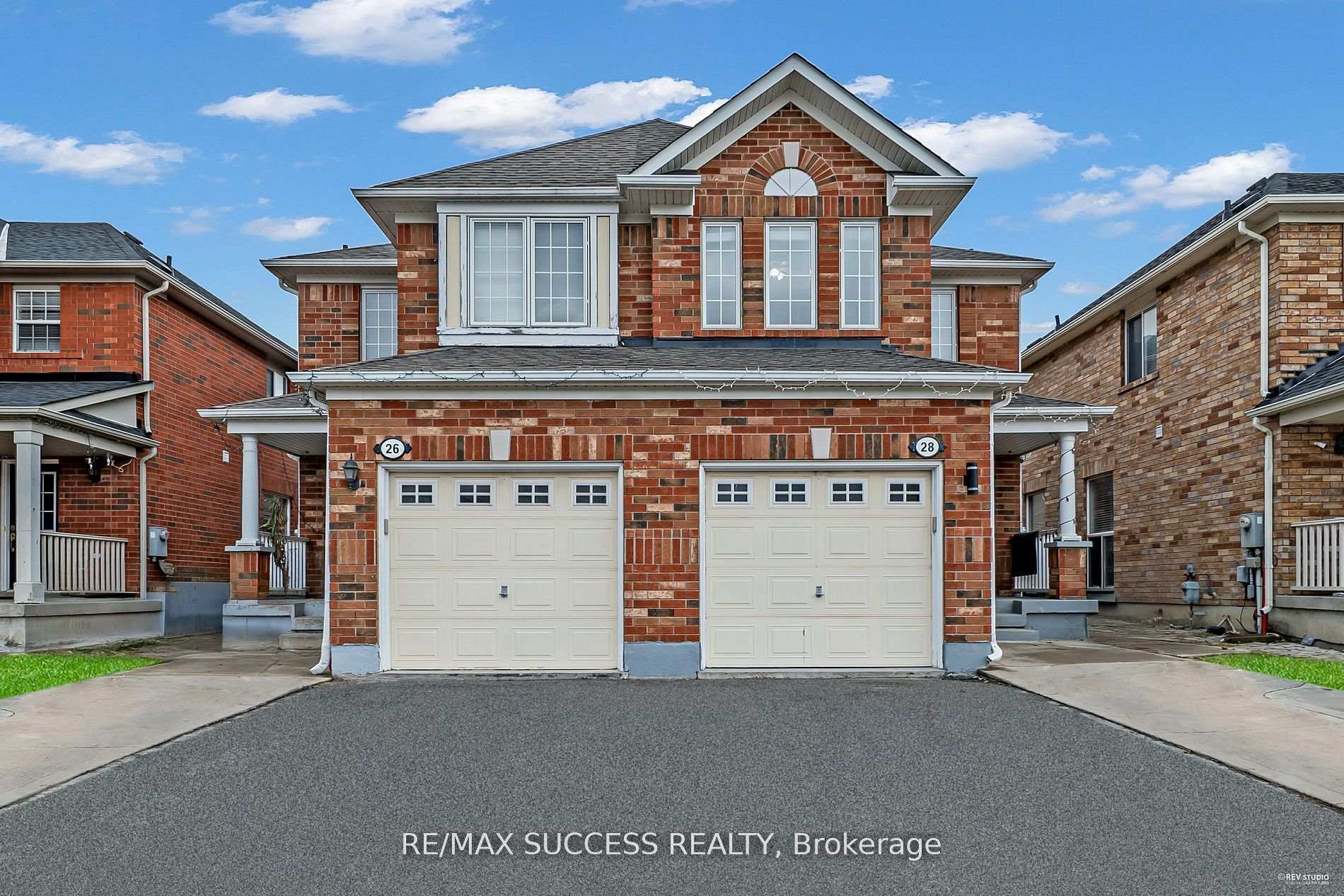 28 Herdwick Street, Brampton, ON L6S 6L7