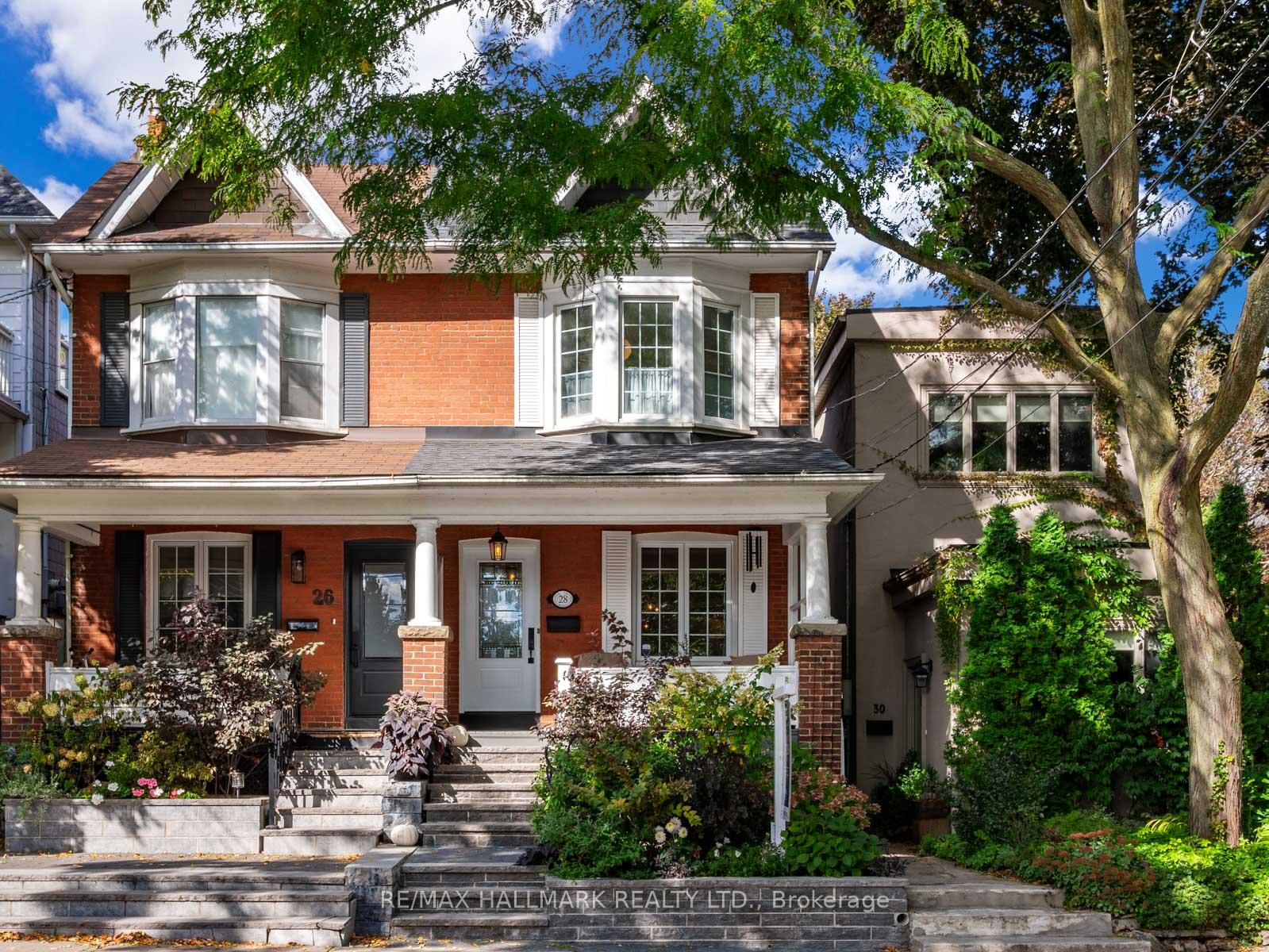28 Juniper Avenue, Toronto, ON M4L 1S3