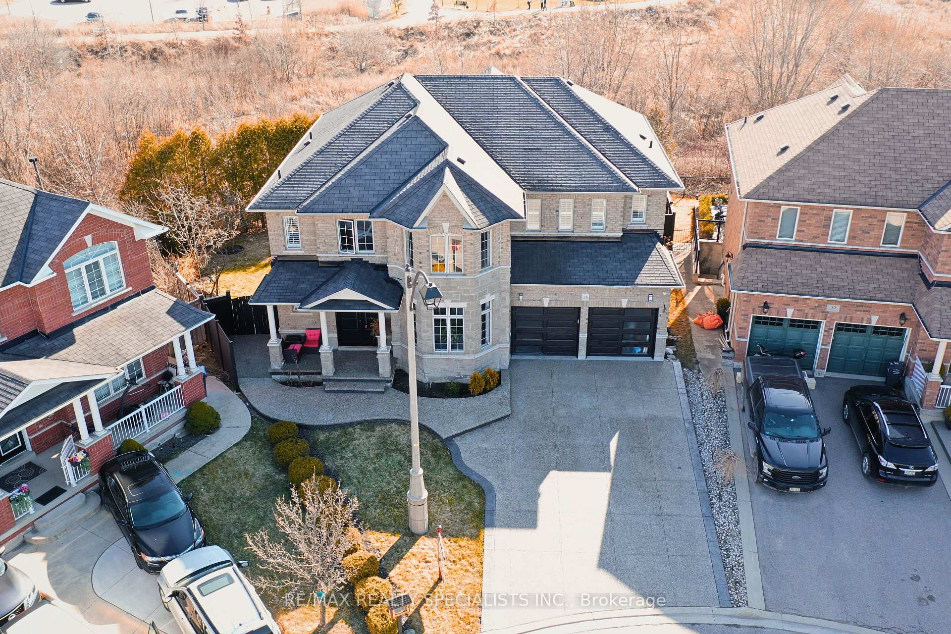 28 Kippen Court, Brampton, ON L6R 0P7