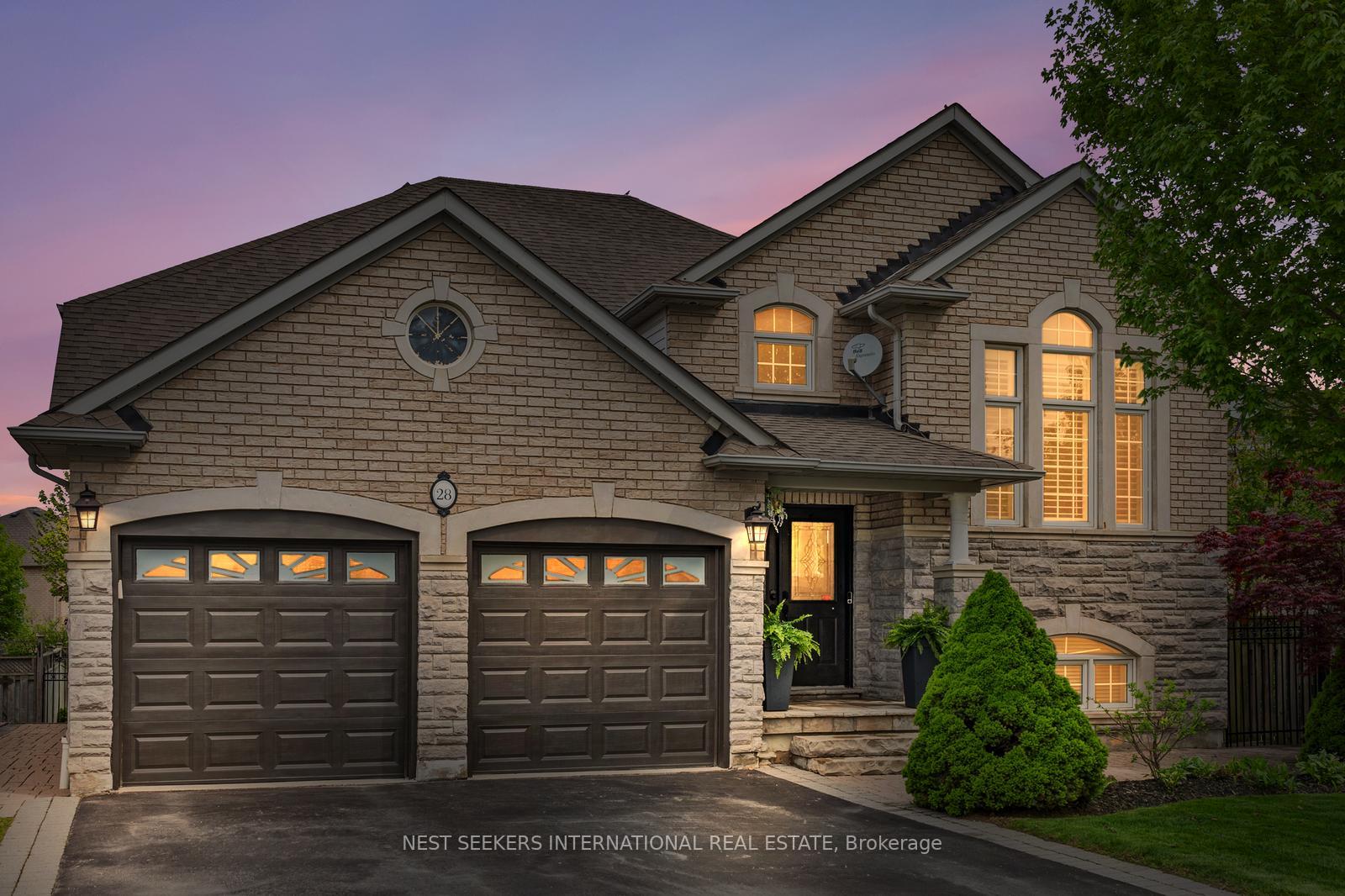 28 Poplar Drive, Richmond Hill, ON L4E 2Y4