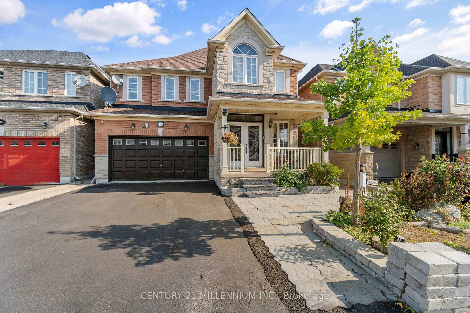 28 Powell Drive, Brampton, ON L6R 0L1