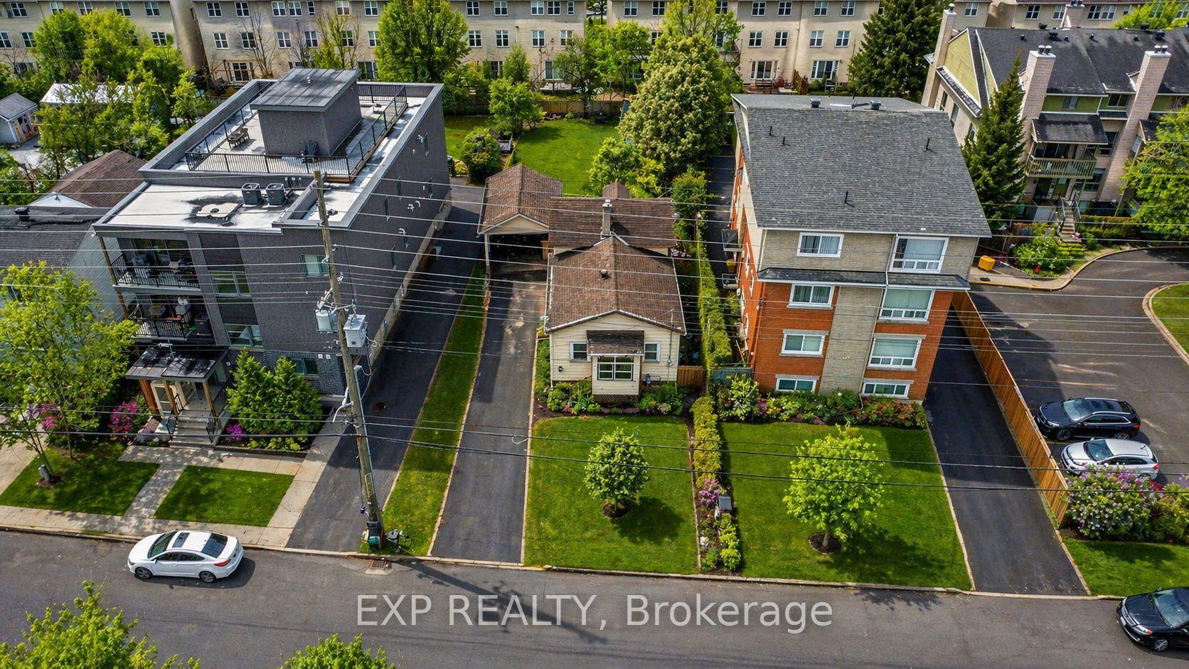280 PRESLAND Road, Overbrook - Castleheights and Area, ON K1K 2B8