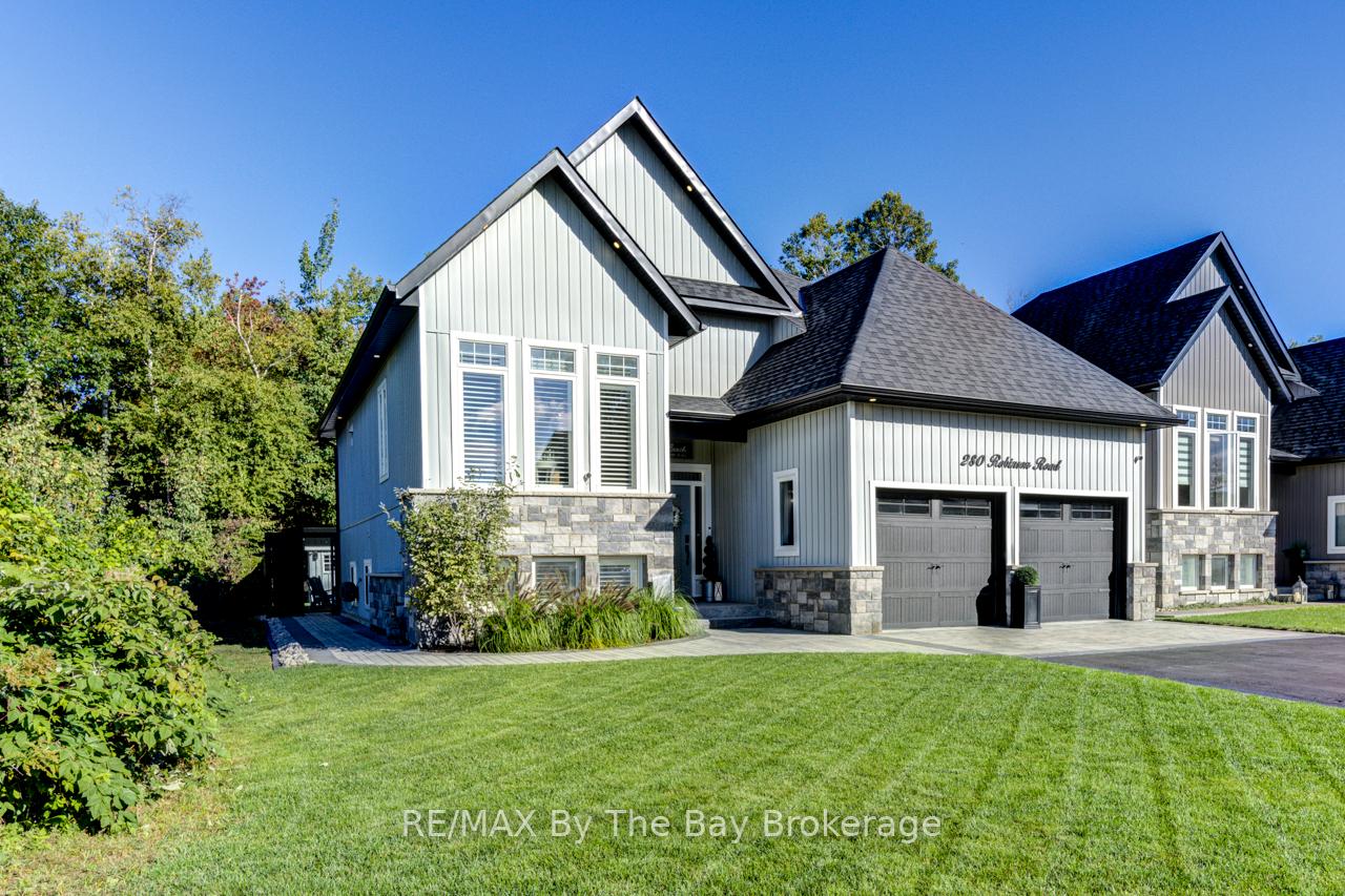 280 Robinson Road, Wasaga Beach, ON L9Z 3A4