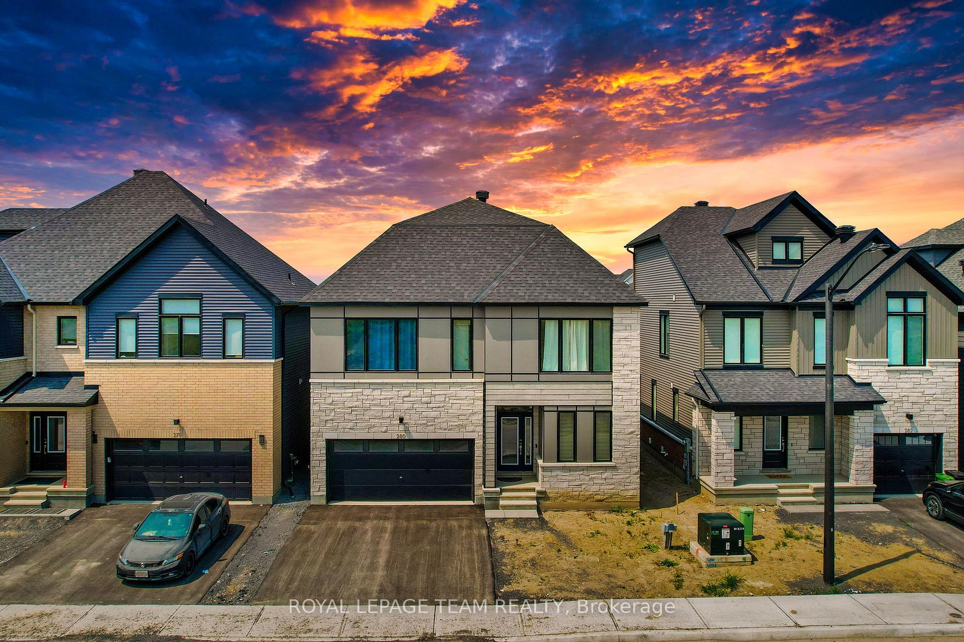 280 Sapling Grove, Barrhaven, ON K2J 7L9