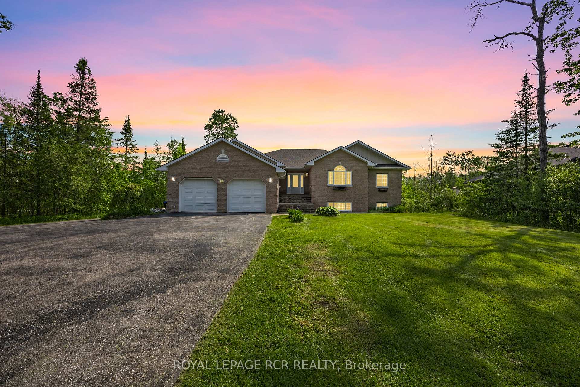 281 Scarlett Line, Oro-Medonte, ON L0L 1V0