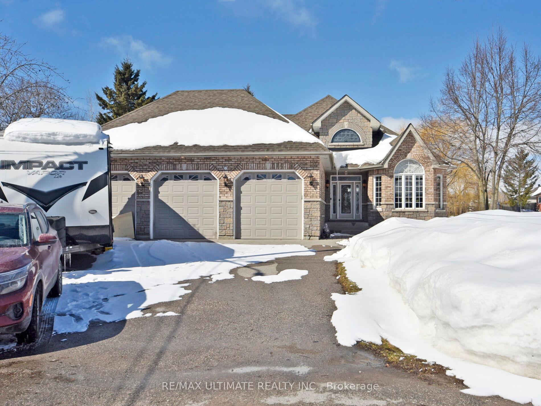 2814 Purvis Street, Innisfil, ON L9S 3K7