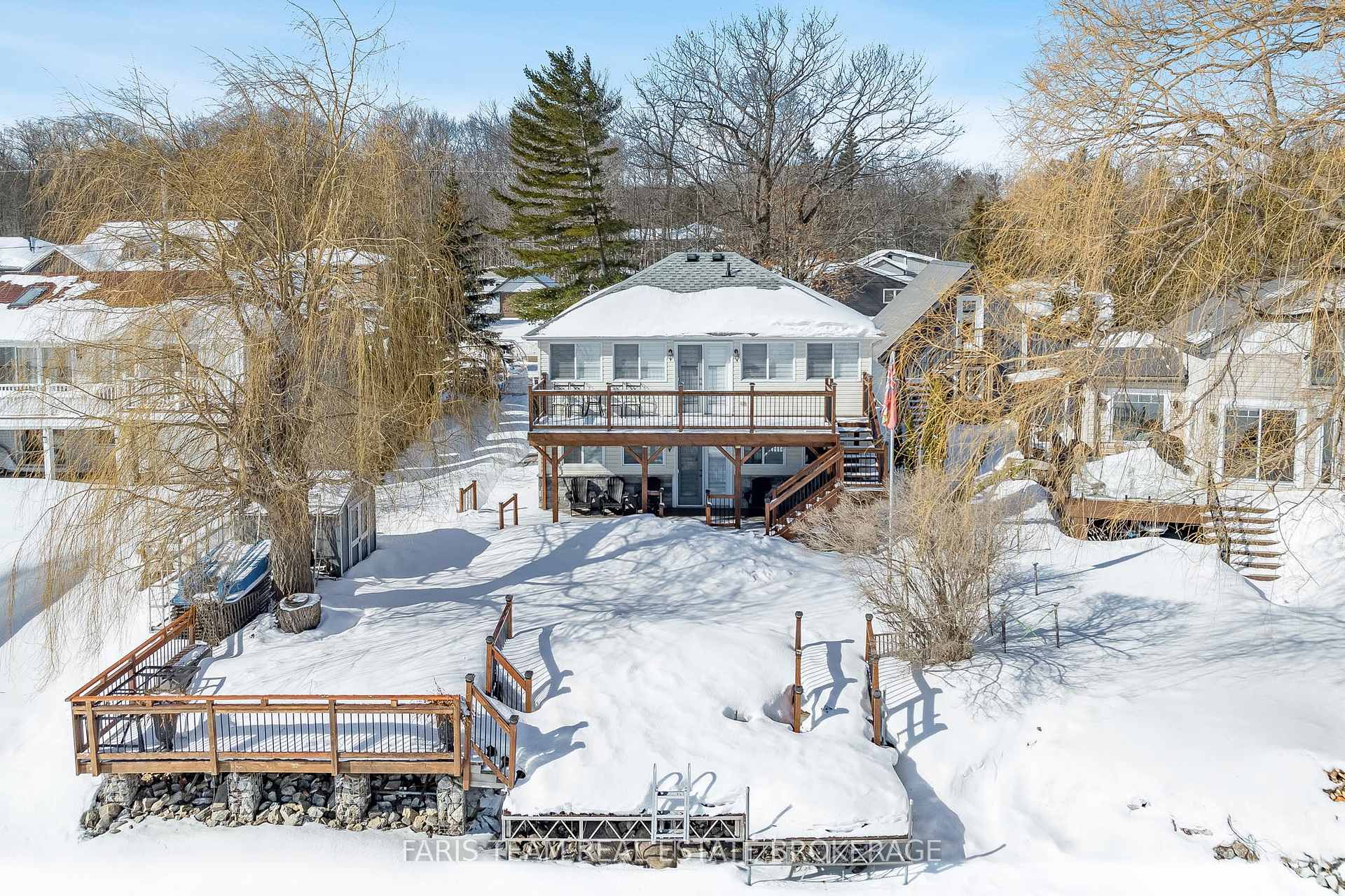 282 Robins Point Road, Tay, ON L0K 2A0