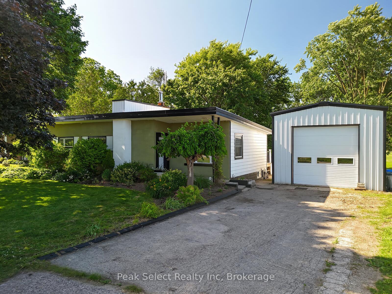 2822 Line 34 Line, Perth East, ON N5A 6S5