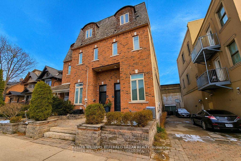 287 Kingswood Road, Toronto, ON M4E 3N8
