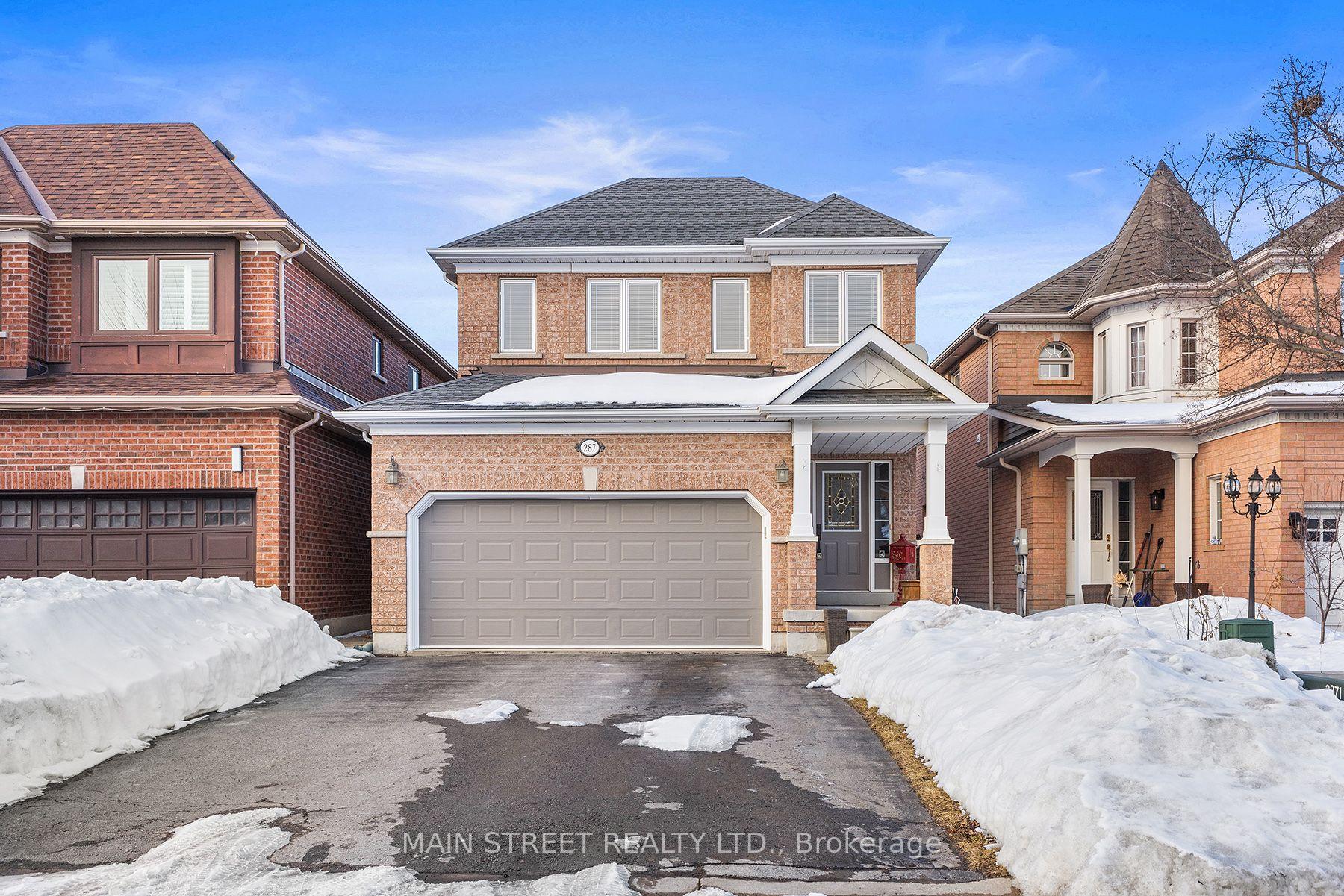 287 McBride Crescent, Newmarket, ON L3X 2W3