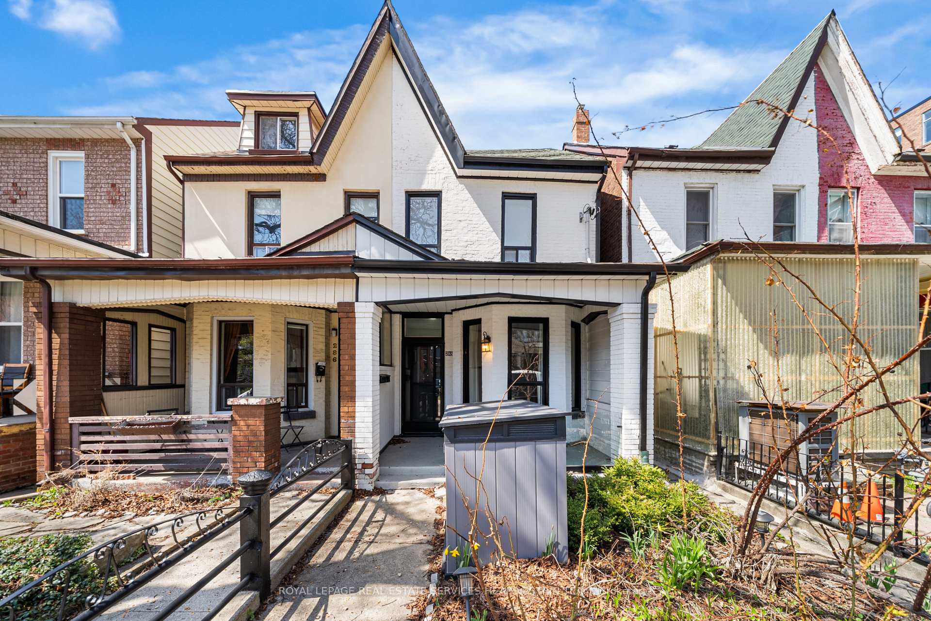 Bsmt - 288 Markham Street, Toronto, ON M6J 2G6