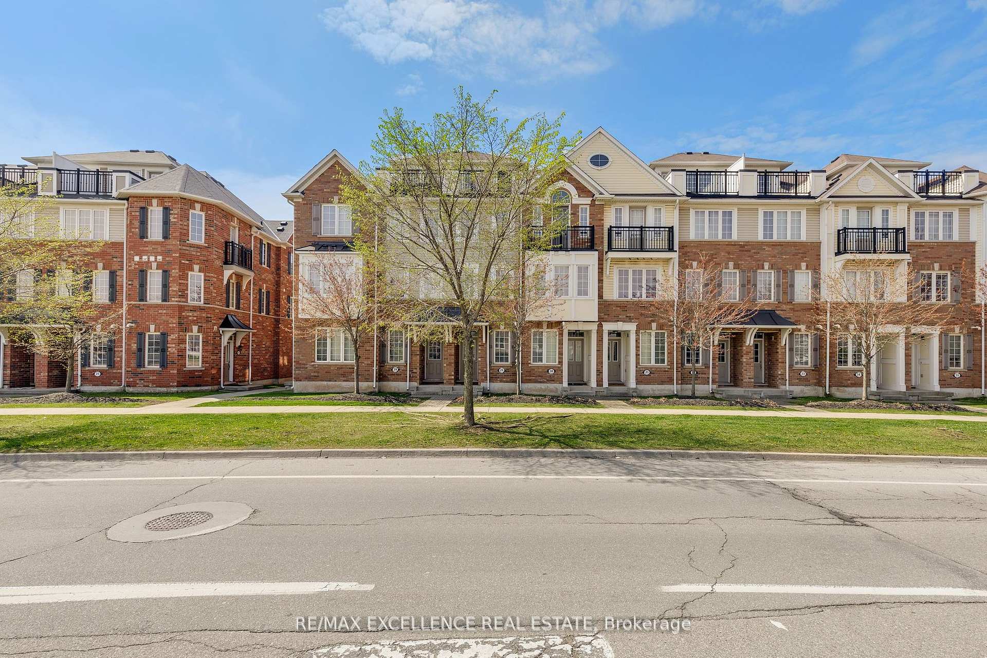 29 - 2614 Dashwood Drive, Oakville, ON L6M 0K5