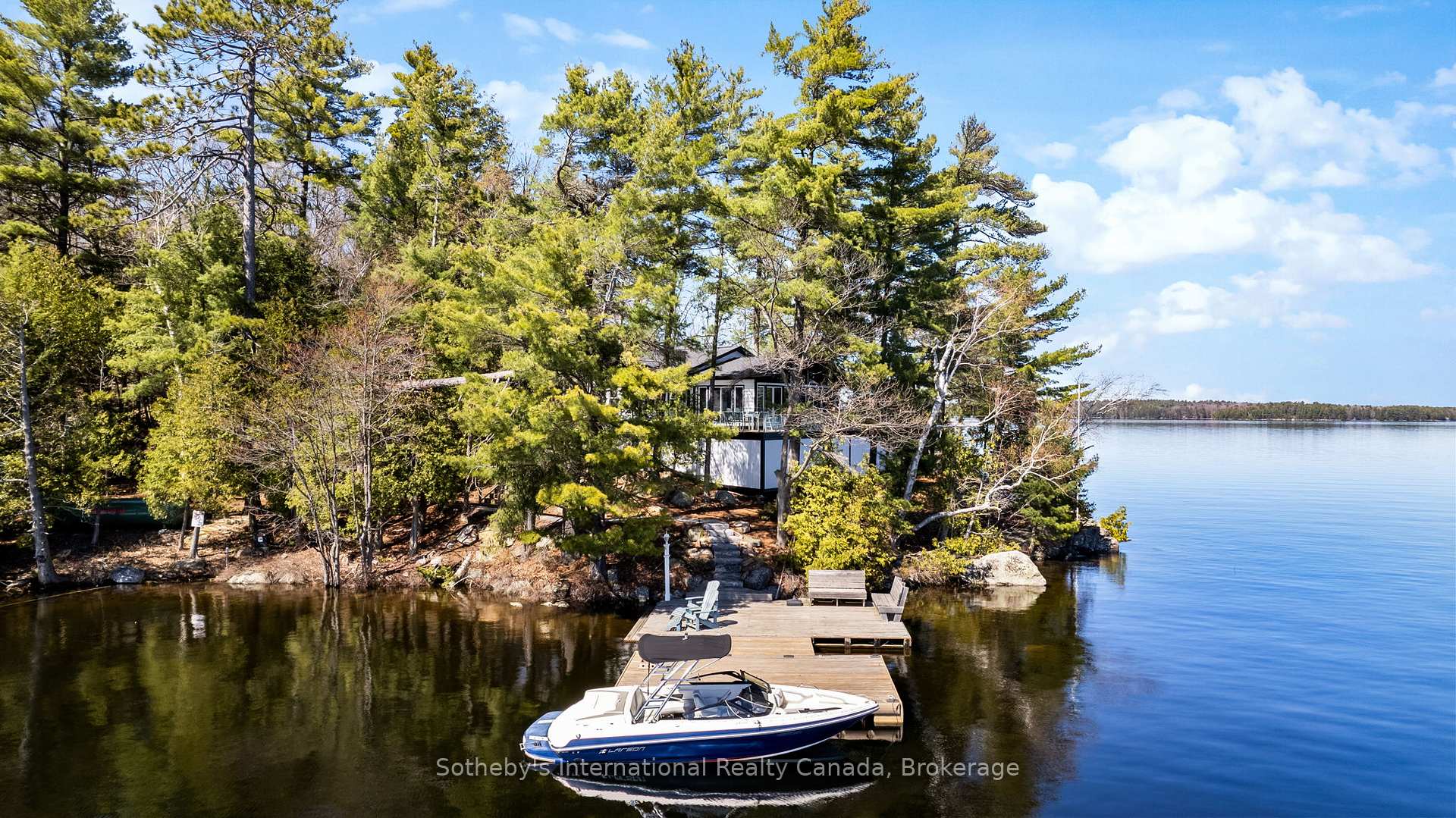 29 BEACHGROVE ISLAND 33LM, Gravenhurst, ON P1P 1R2