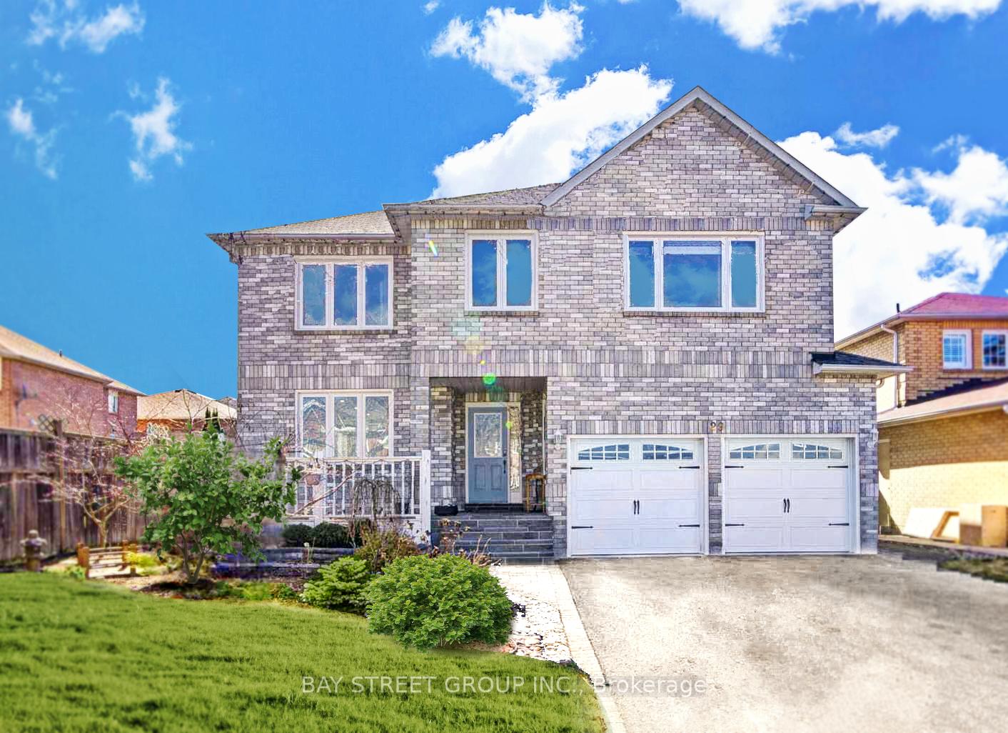 29 Donald Wilson Street, Whitby, ON L1R 2H6