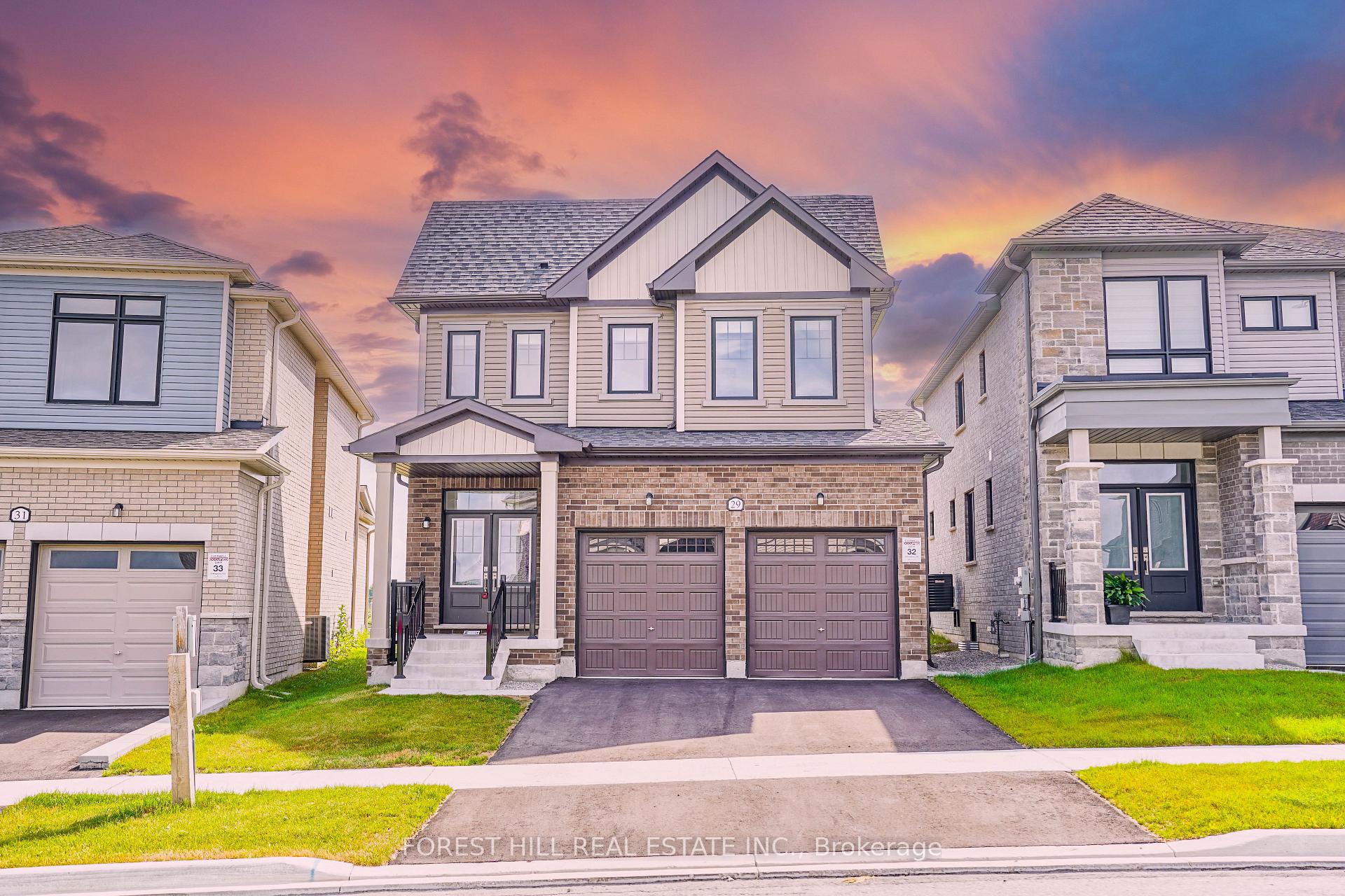 29 Kingsbury Trail, Barrie, ON L9J 0W8