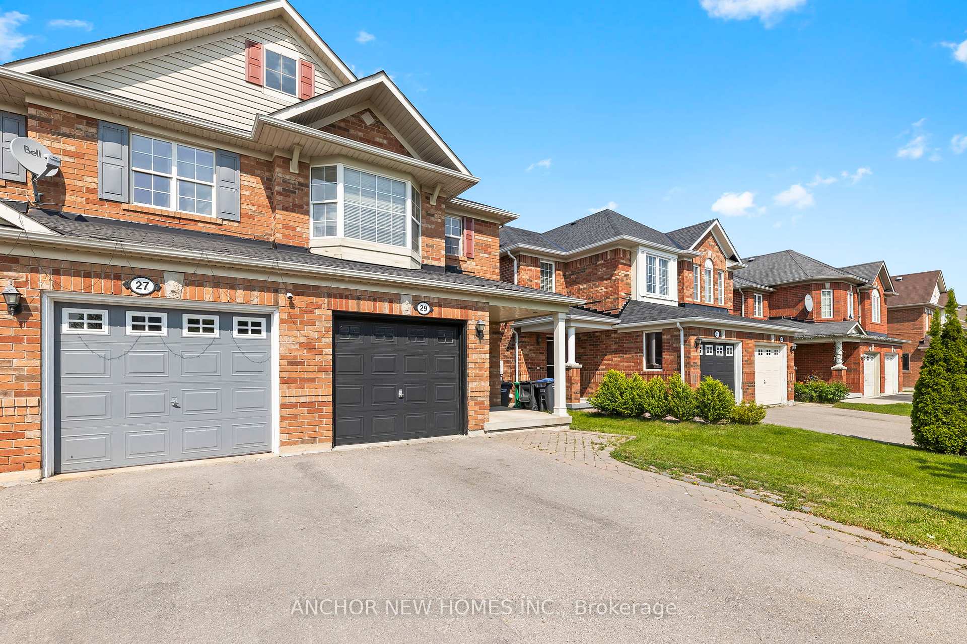 29 Levida Street, Brampton, ON L6P 2Y6