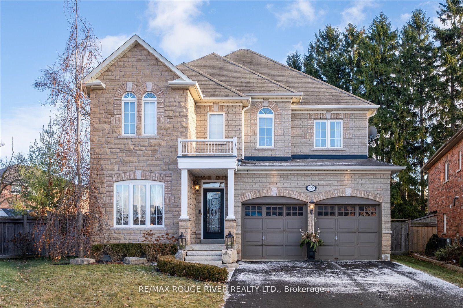 29 Neill Avenue, Whitby, ON L1R 3N4