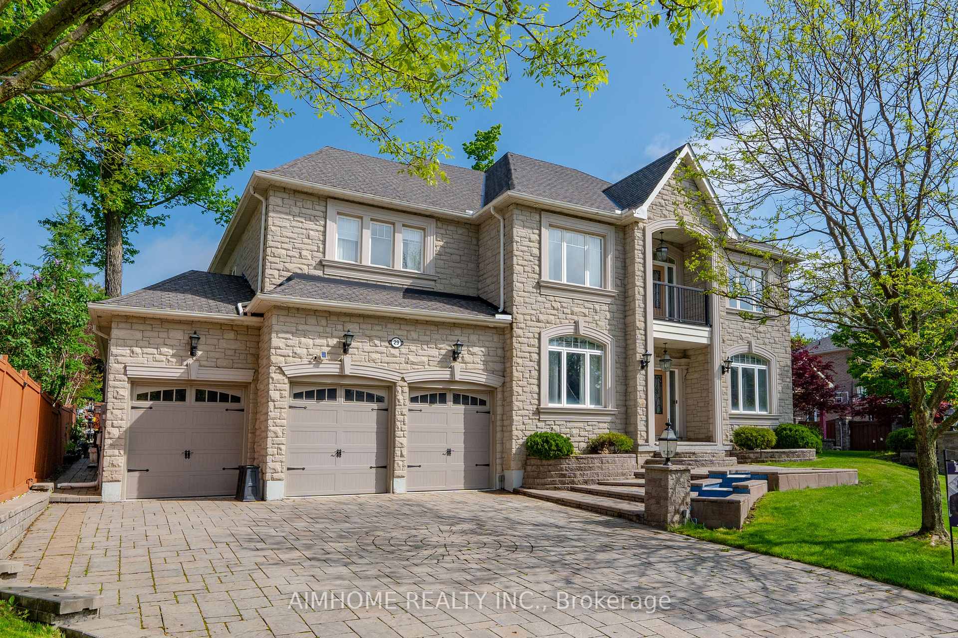 29 Warden Woods Court, Markham, ON L3R 5W5