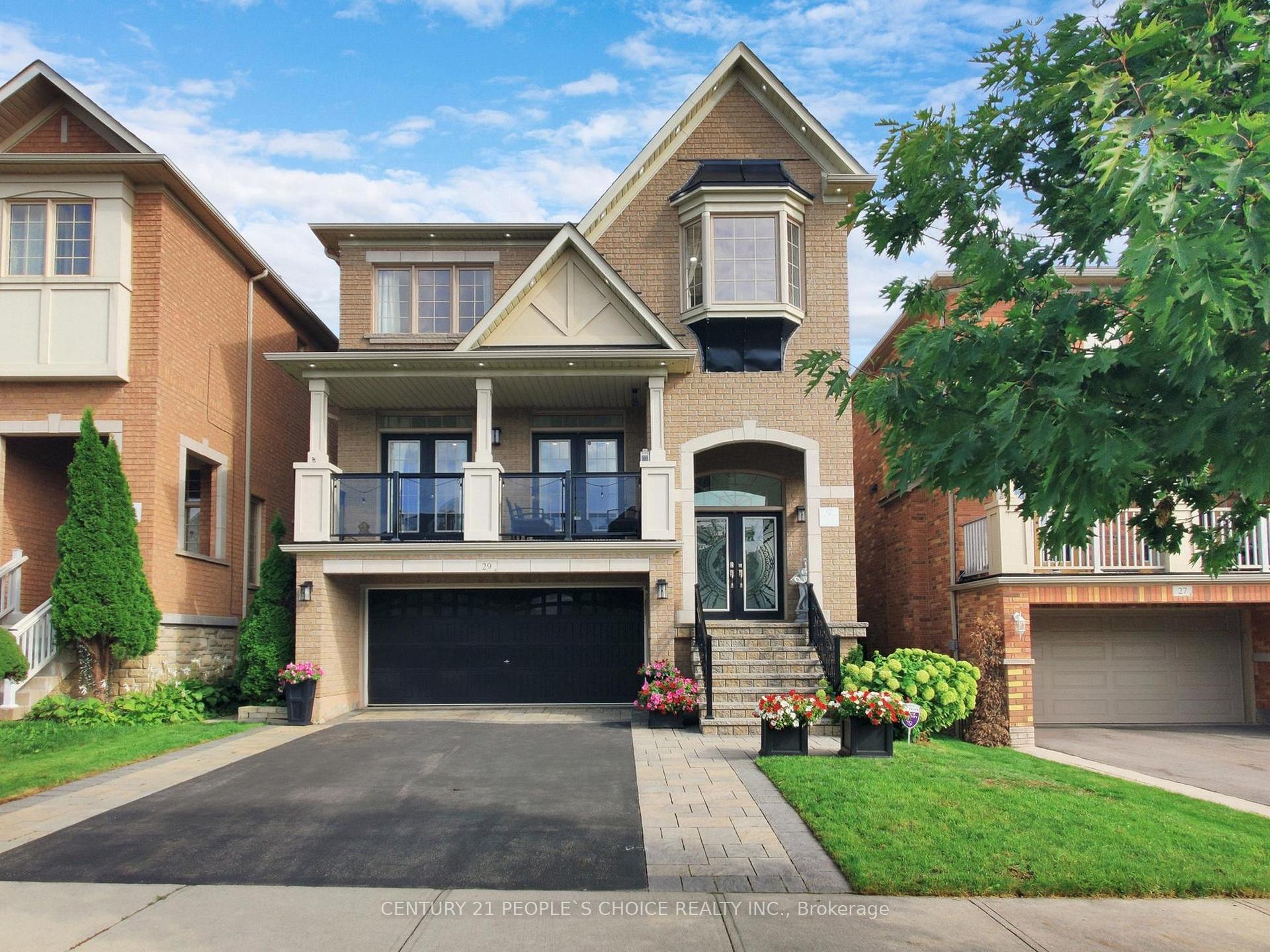 29 Young Drive, Brampton, ON L6Y 0P4