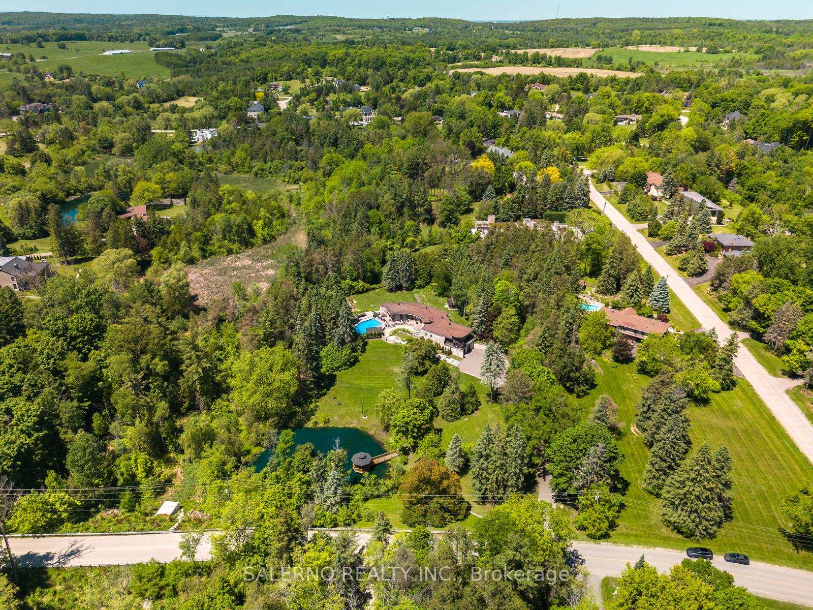 290 Kingscross Drive, King, ON L7B 1K1