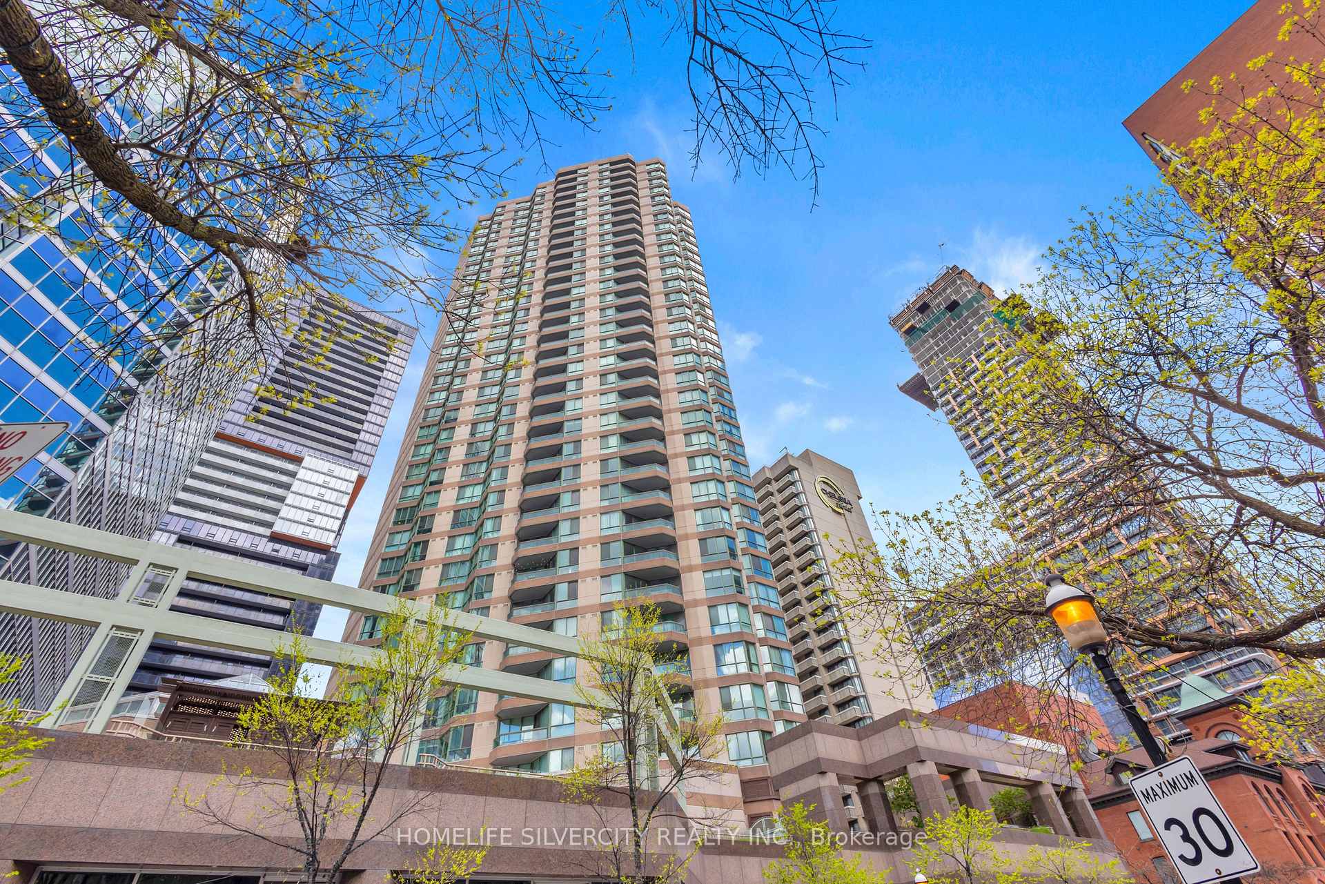 #2900 - 38 Elm Street, Toronto, ON M5G 2K5