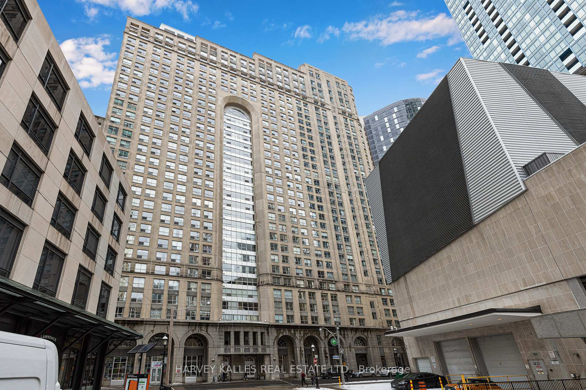 2904 - 25 The Esplanade, Toronto, ON M5E 1W5