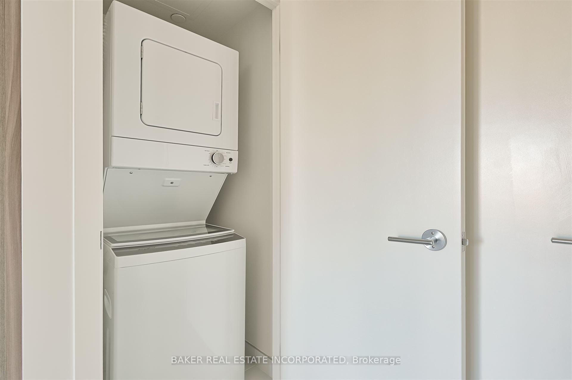 2906 - 223 Redpath Avenue, Toronto, ON M4P 0E8