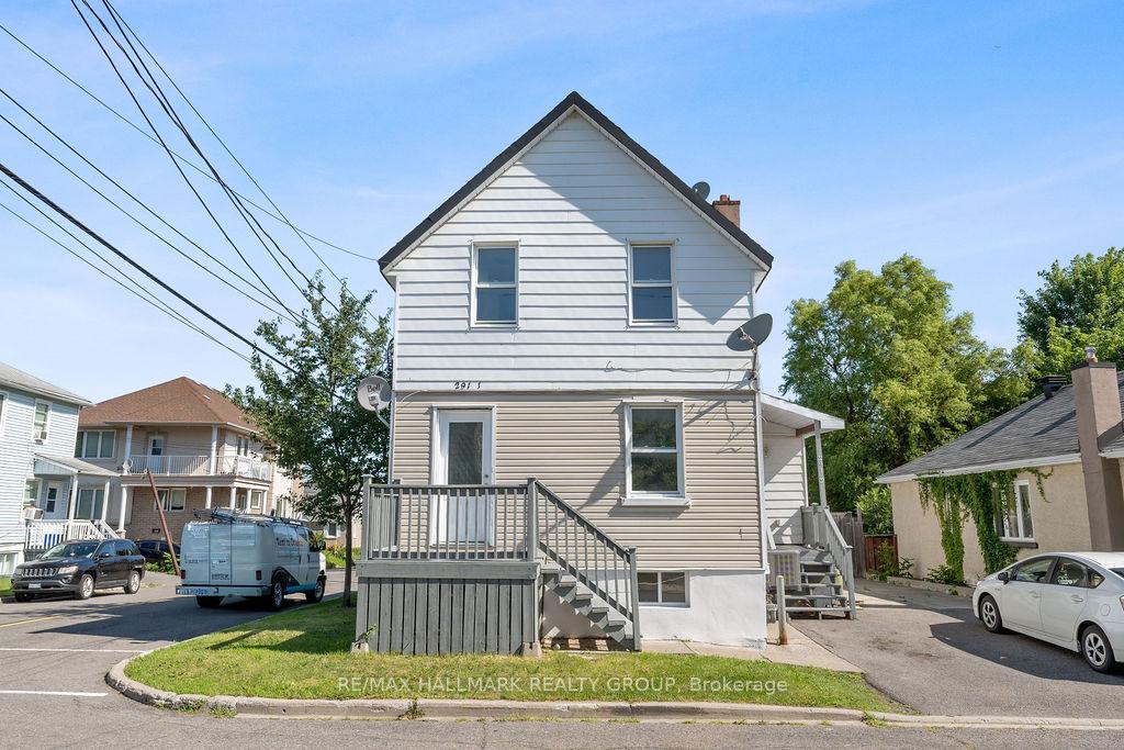 291 Richelieu Avenue, Vanier and Kingsview Park, ON K1L 6K1