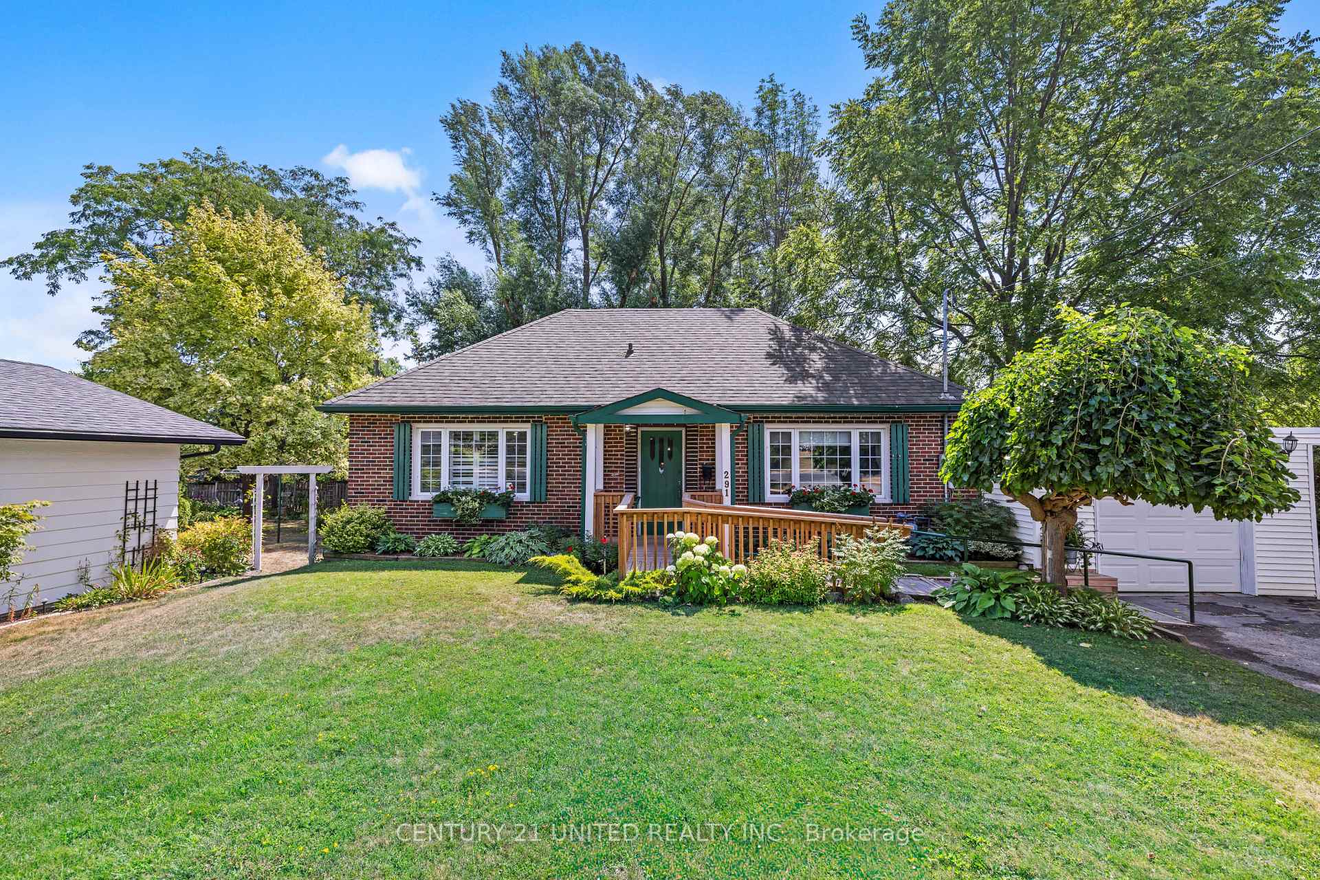 291 Sunset Boulevard, Peterborough North, ON K9H 5L2