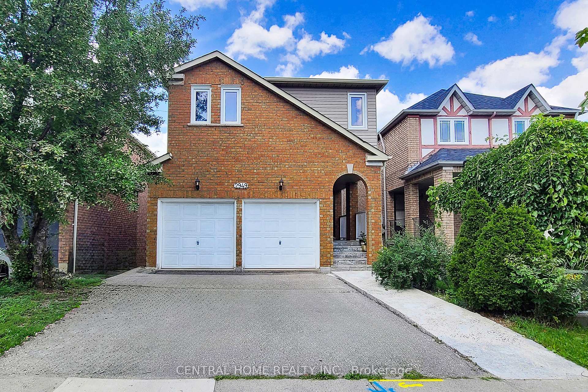 2949 Gulfstream Way, Mississauga, ON L5N 6J9