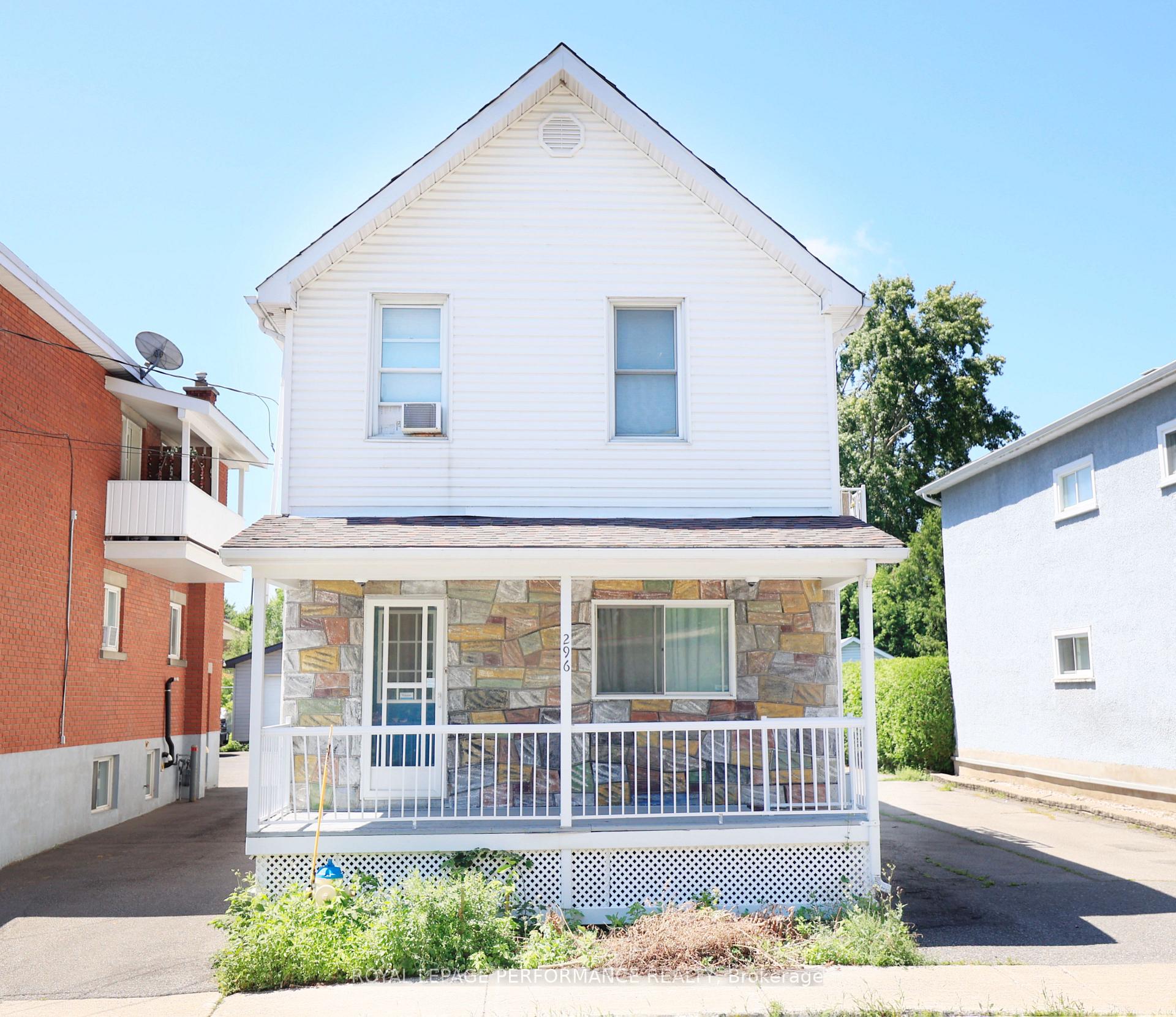 Unit 2 - 296 Altha Avenue, Vanier and Kingsview Park, ON K1L 7C5