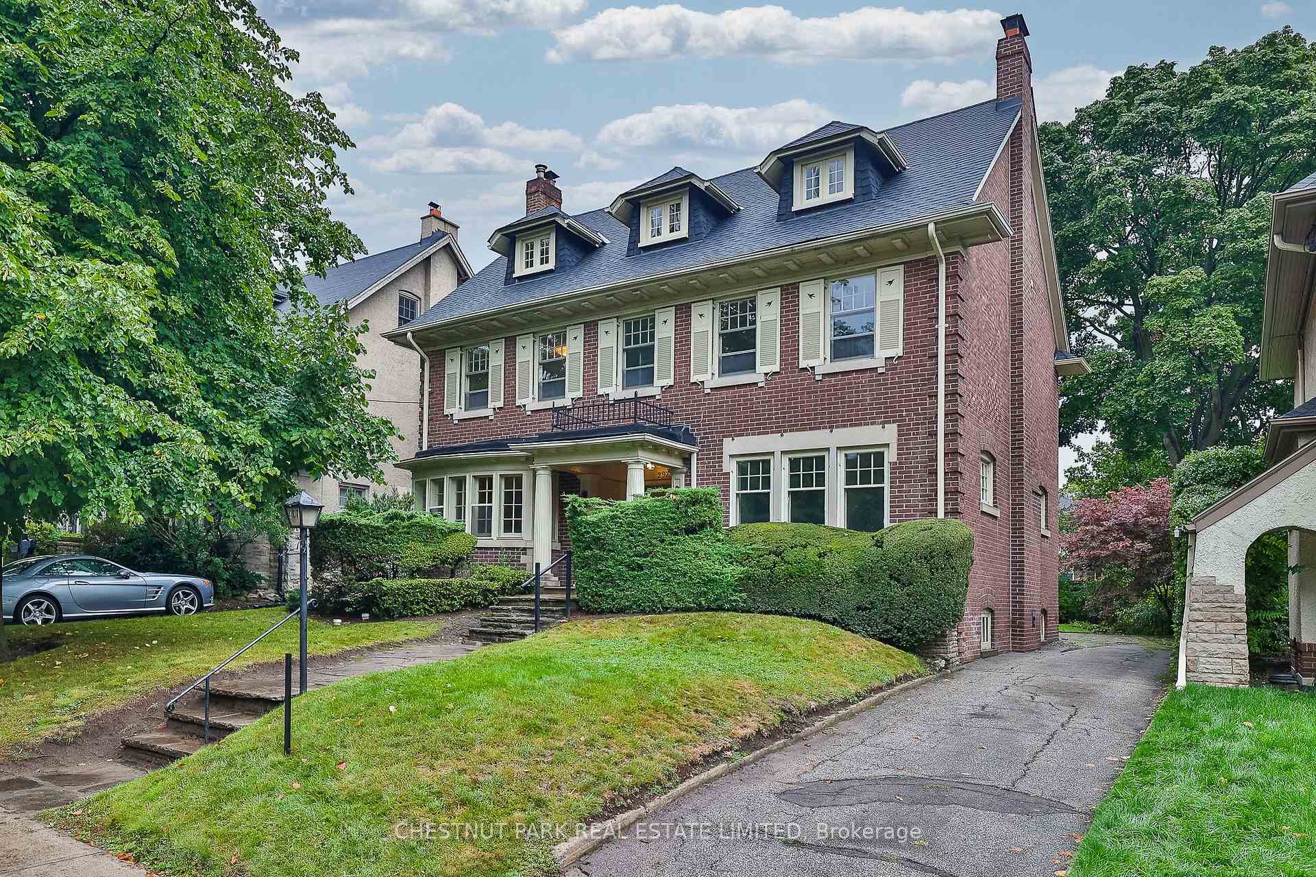 297 Oriole Parkway, Toronto, ON M5P 2H6