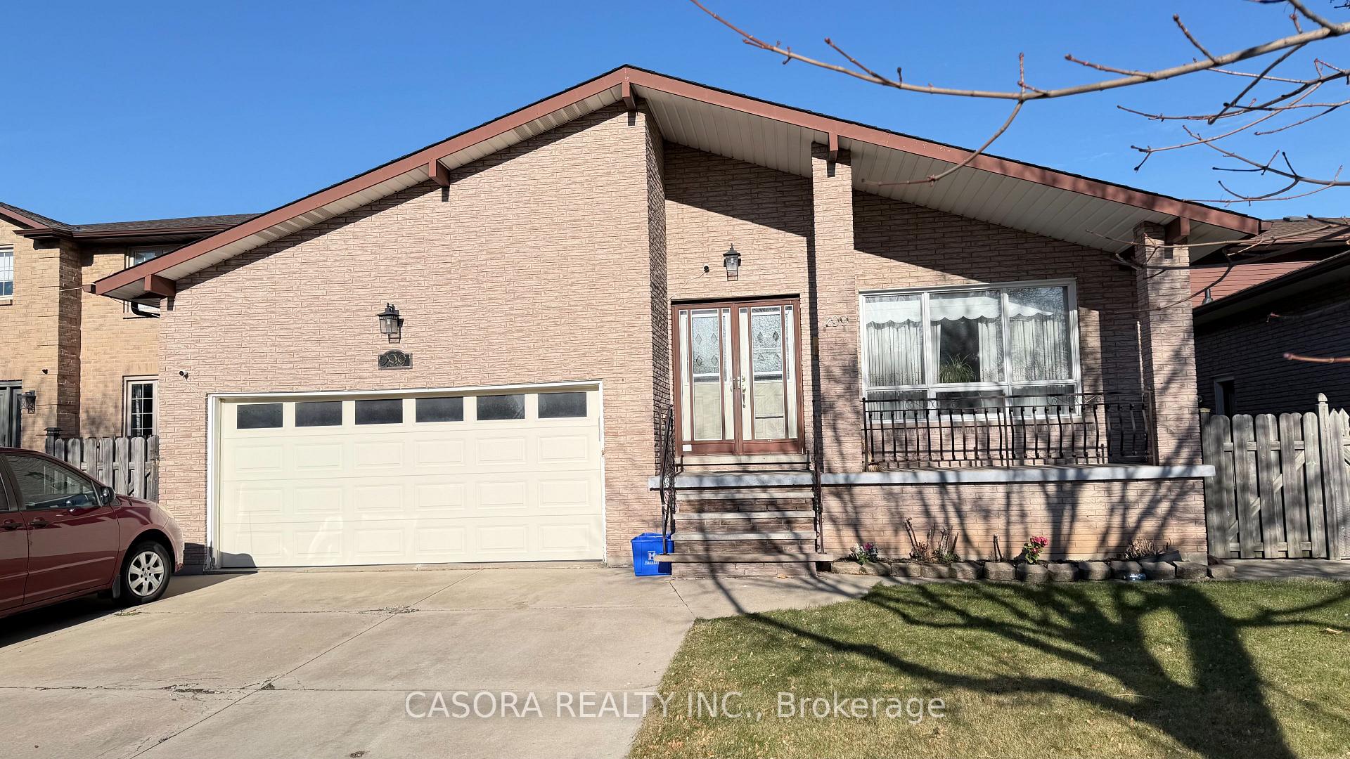 lower - 299 Hemlock Avenue, Hamilton, ON L8E 4M2