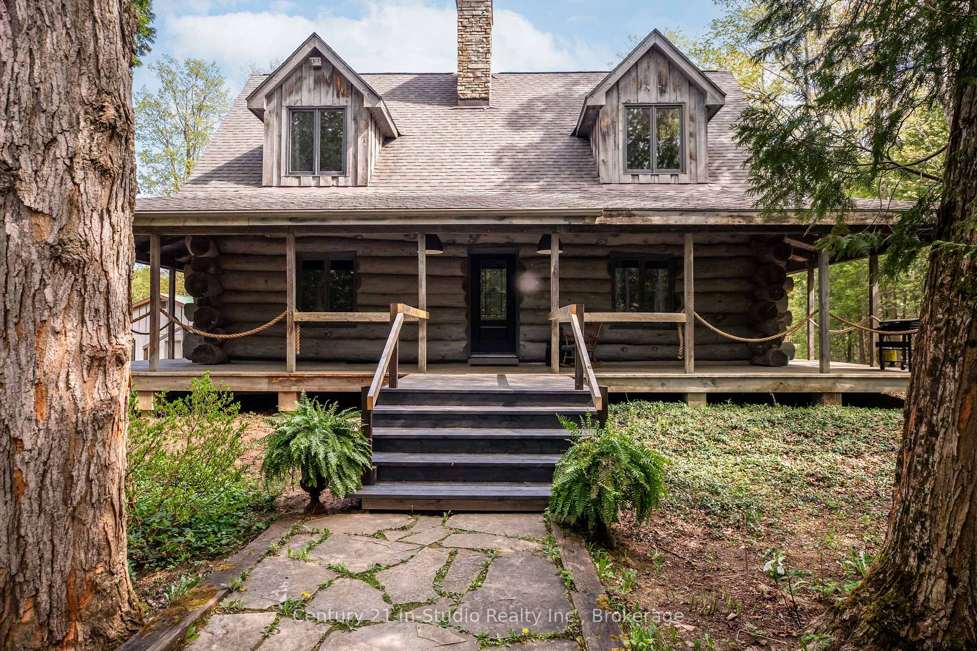 299 North Diagonal Road, South Bruce Peninsula, ON N0H 2T0