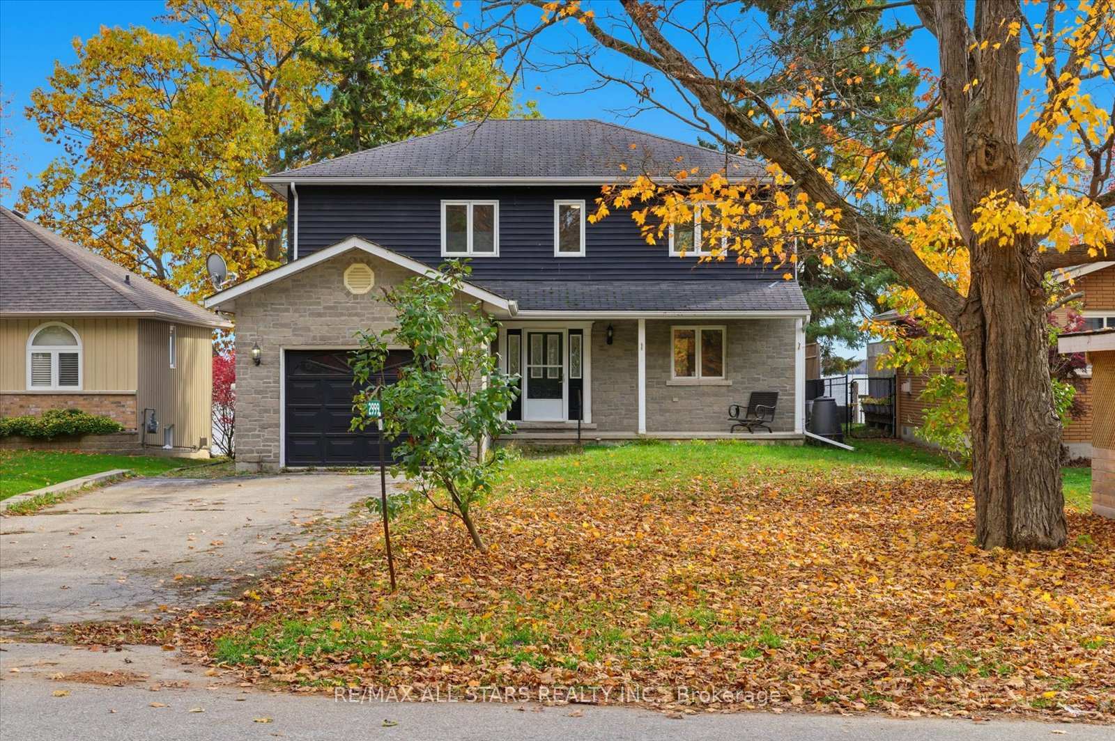 Upper Level - 2999 Lakeside Drive, Severn, ON L3V 6H3