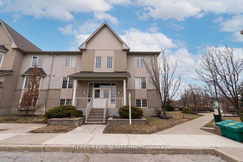 3 - 110 Petra Way, Whitby, ON L1R 0A2