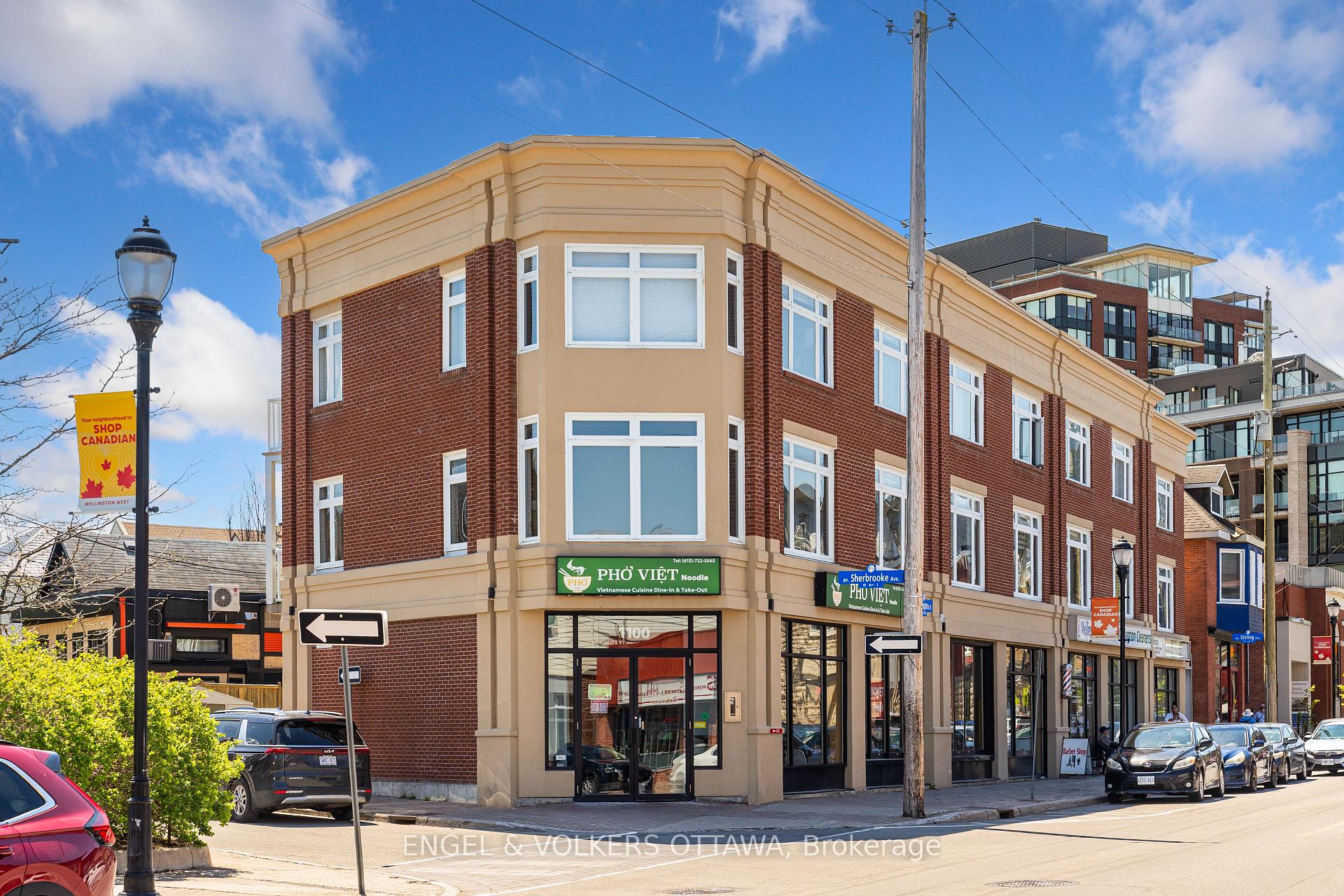3 - 4 Sherbrooke Avenue, West Centre Town, ON K1Y 1R7