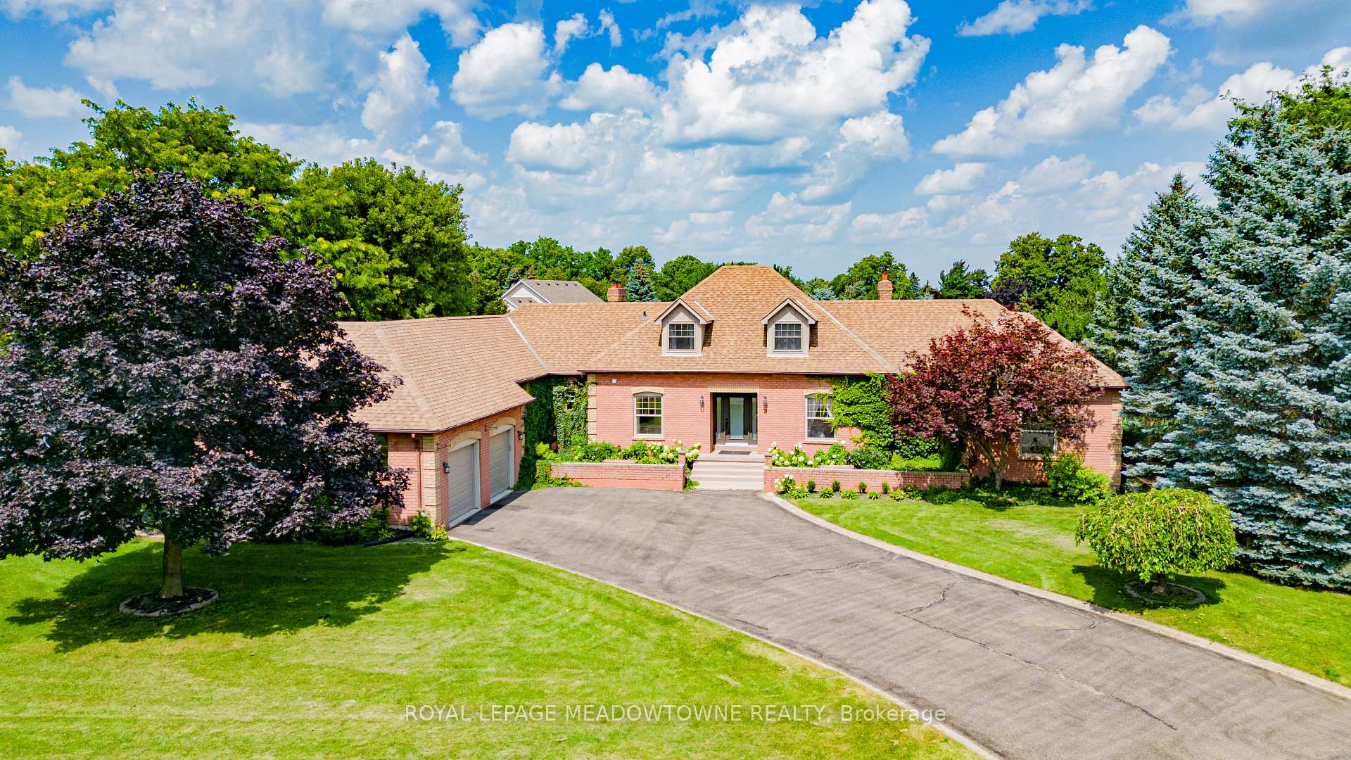 Halton Hills Real Estate MLS® Listings & Houses For Sale