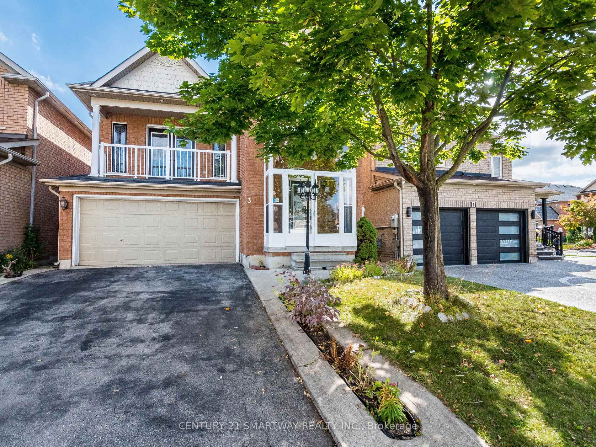 3 Belinda Drive, Brampton, ON L7A 2W7