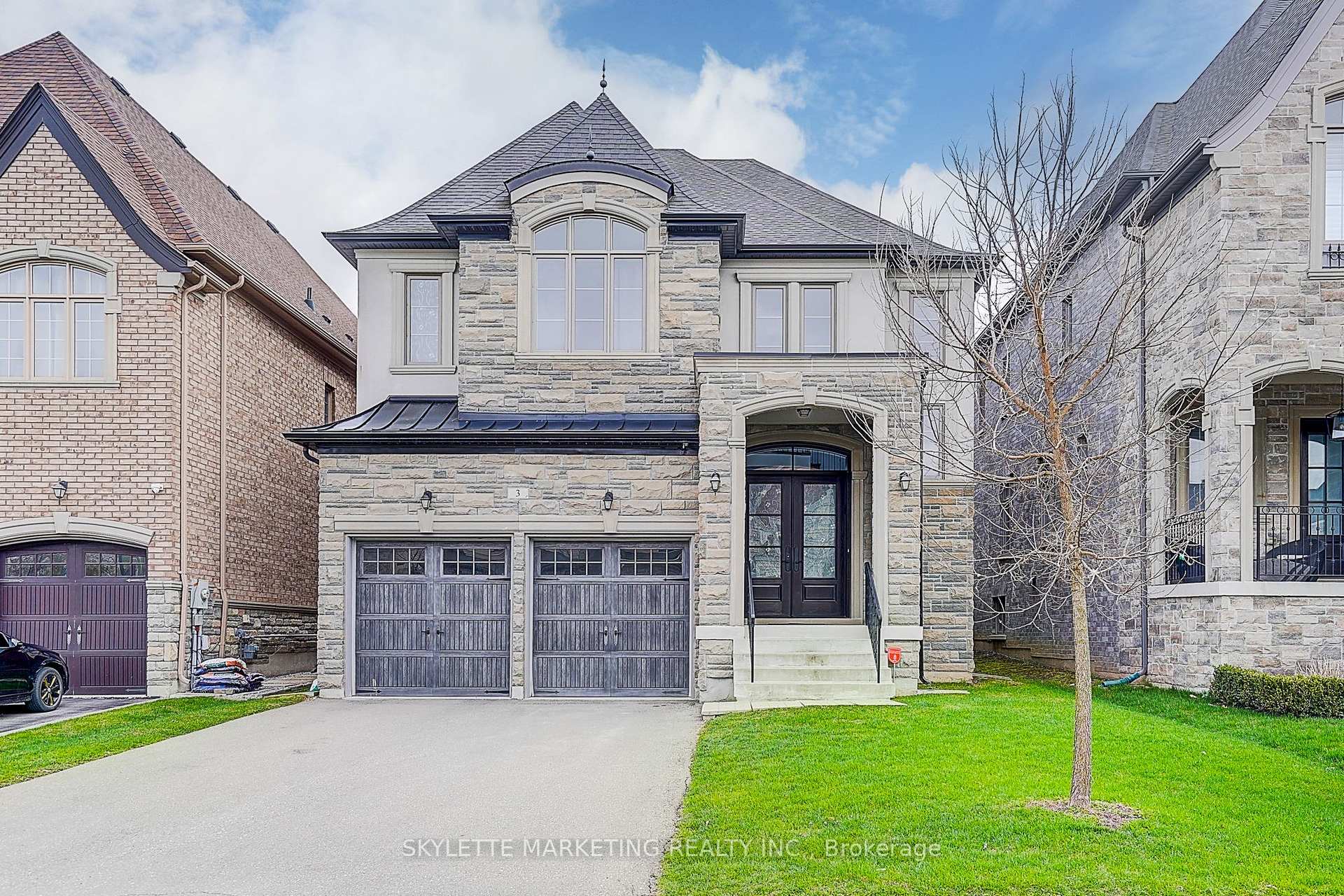 3 Lavender Valley Drive, King, ON L7B 0B9