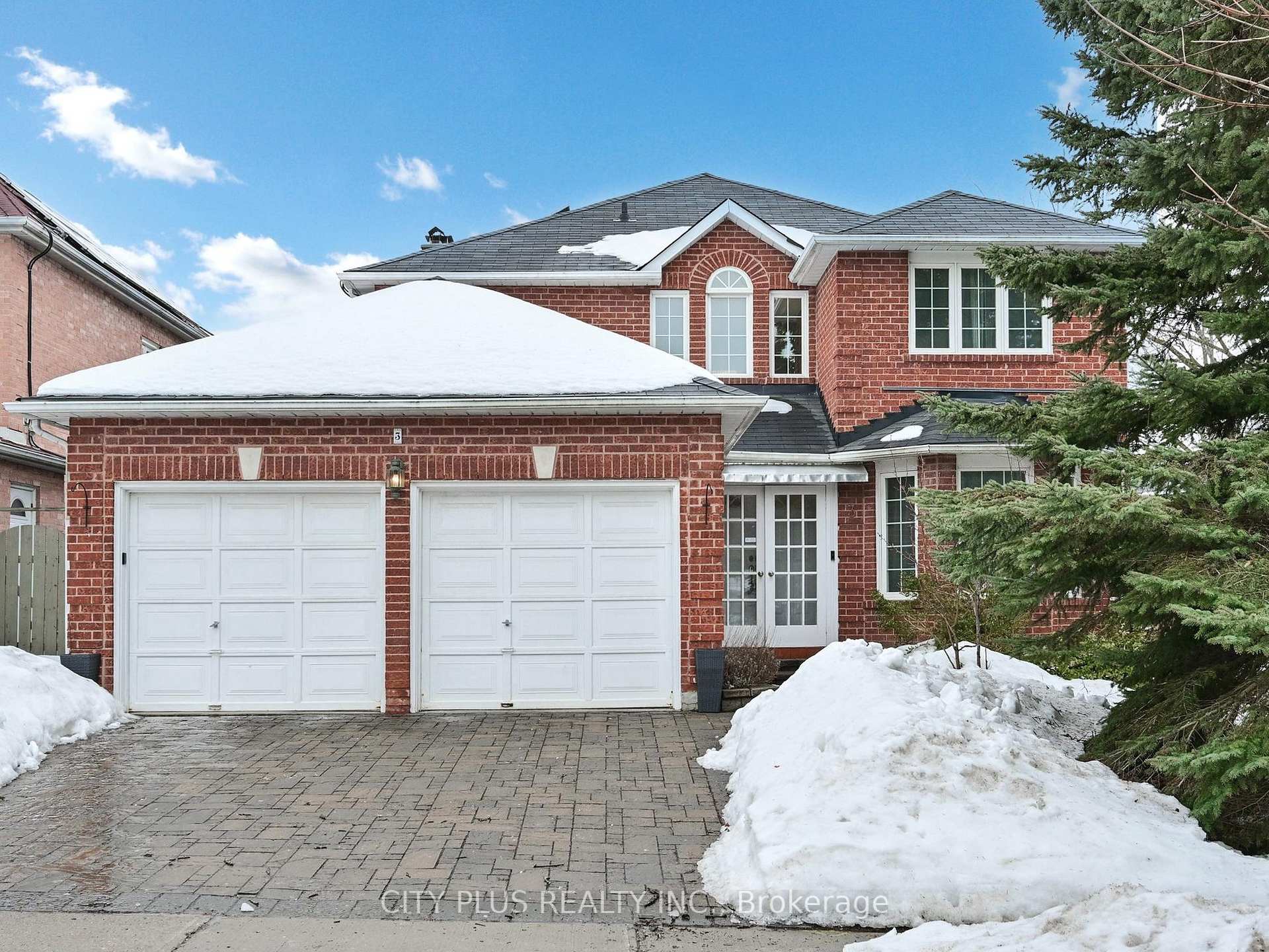 3 Millbrook Gate, Markham, ON L3R 9C5